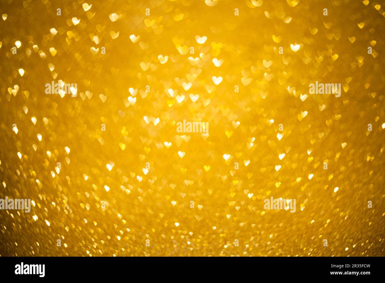 Gold bokeh hi-res stock photography and images - Alamy