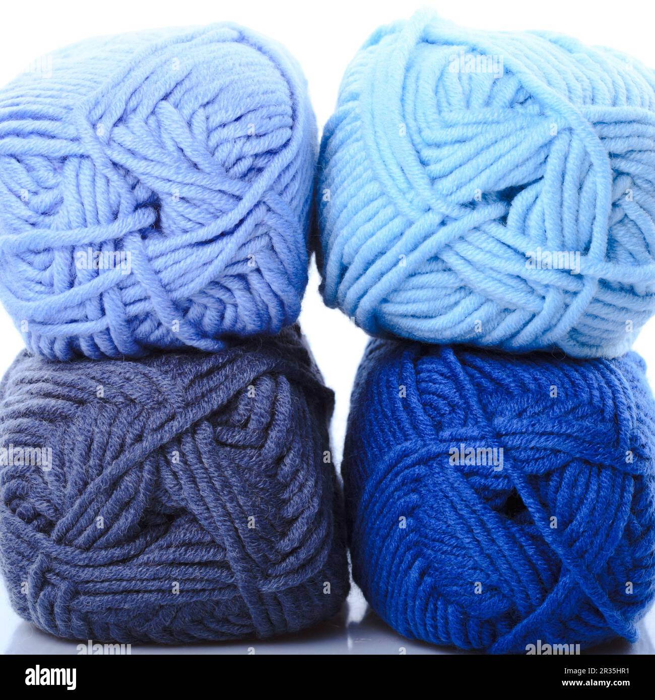 Blue yarn ball Stock Photo - Alamy