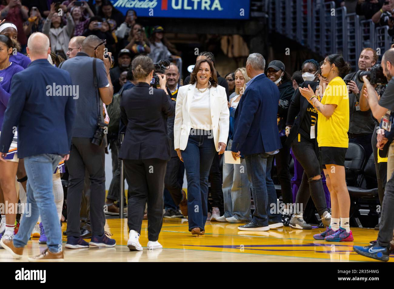 Vice president Kamala Harris walks on to the court before a Los Angeles ...
