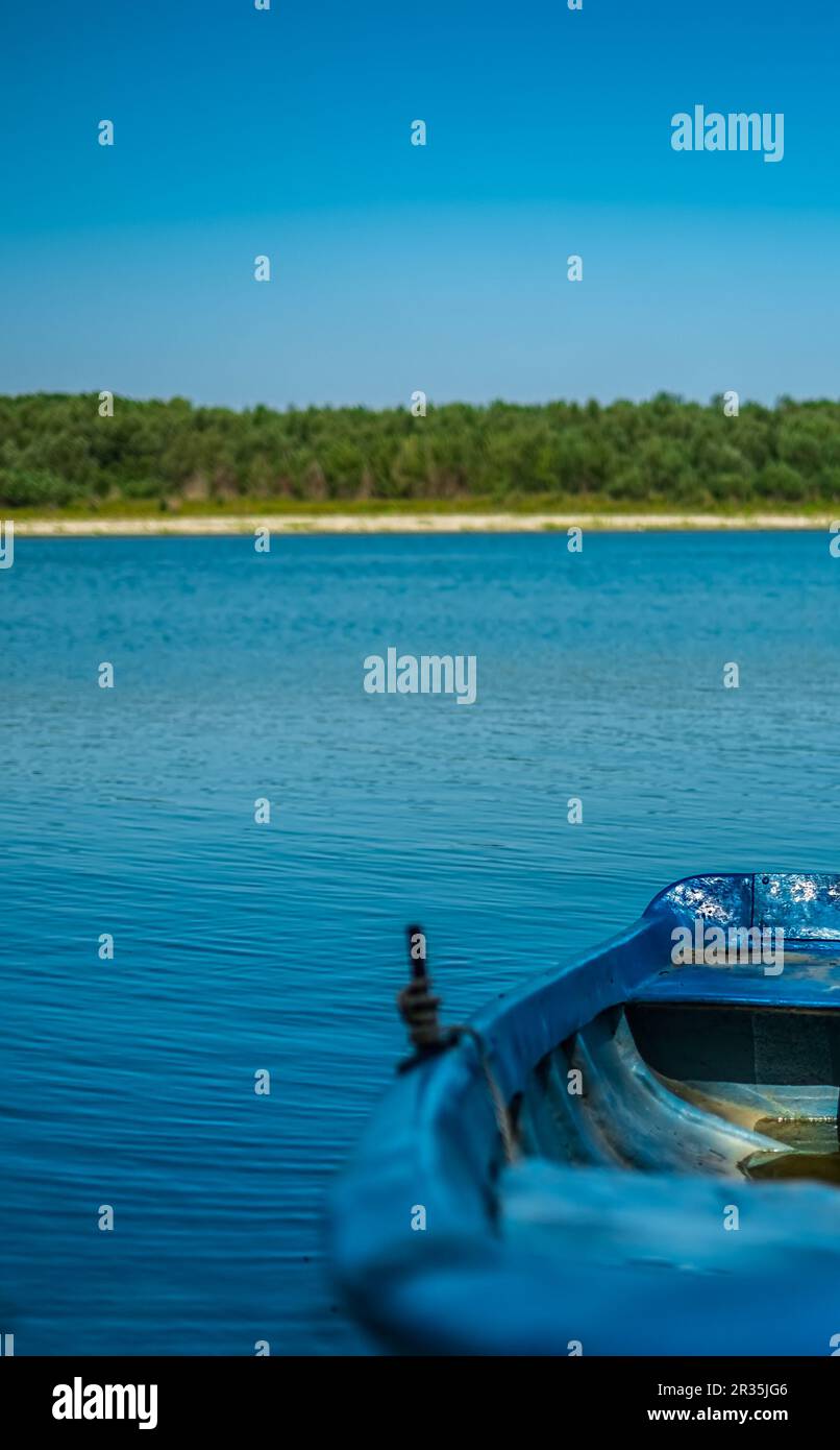 Boat to shore Stock Photo - Alamy