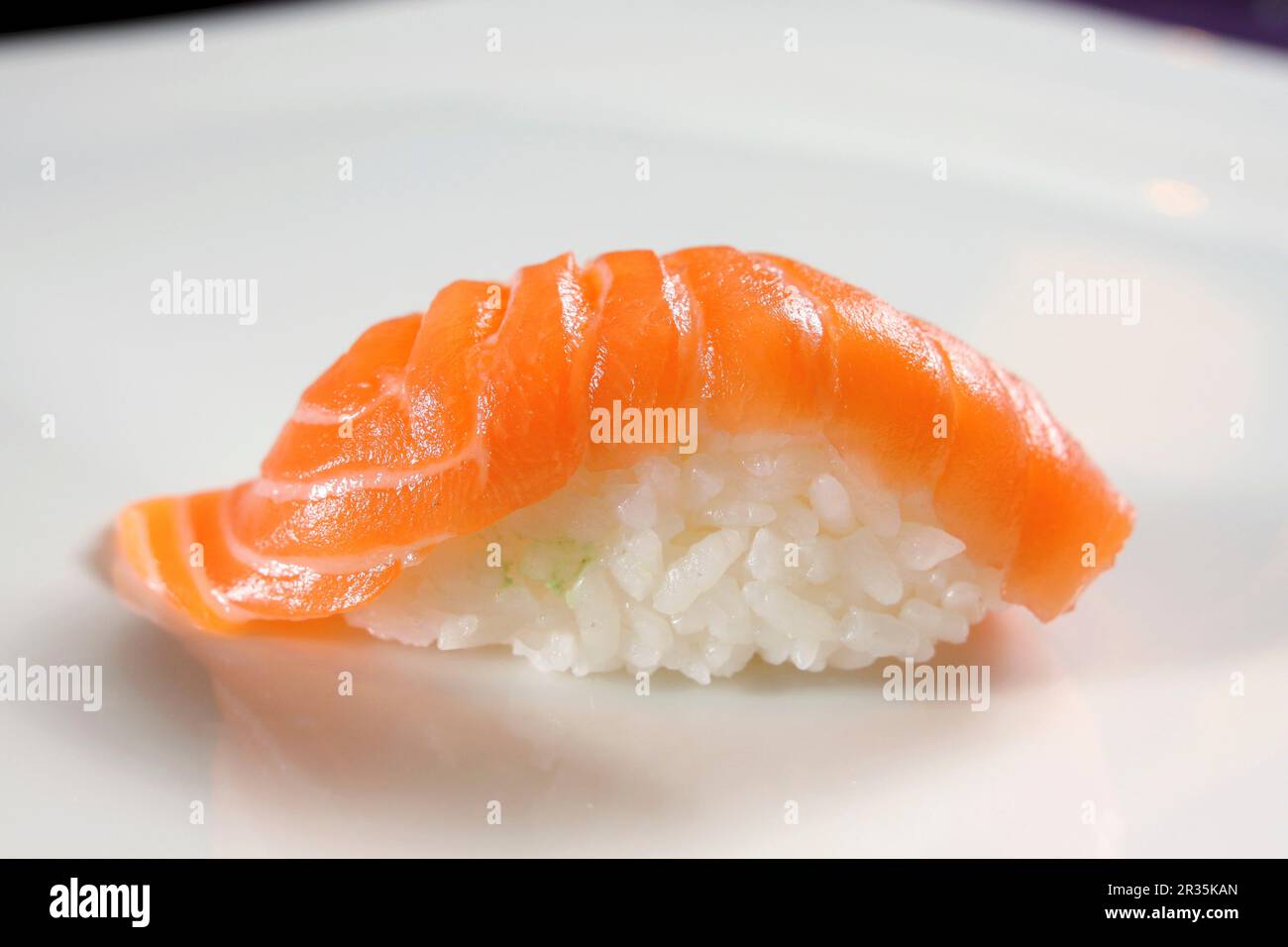 A sake sushi: nigiri sushi with salmon Stock Photo - Alamy
