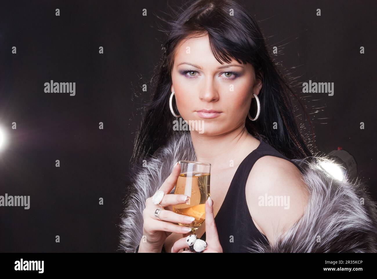 Woman hand holding glass wine hi-res stock photography and images - Alamy