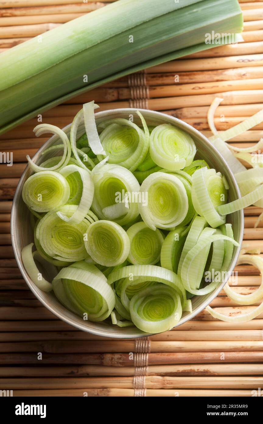 Fresh sliced leek rings hi-res stock photography and images - Alamy