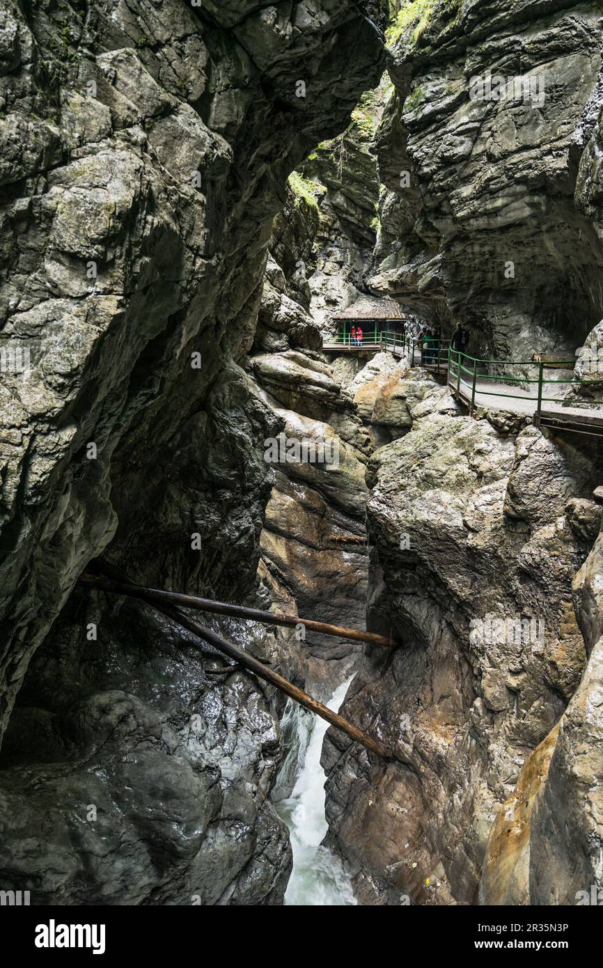 Flume gorge and people hi-res stock photography and images - Alamy