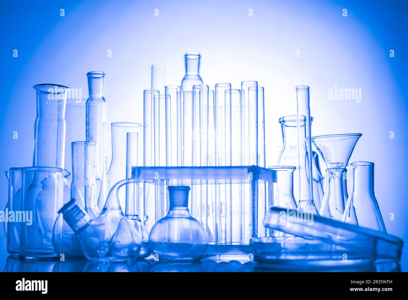 White glass tube hi-res stock photography and images - Alamy