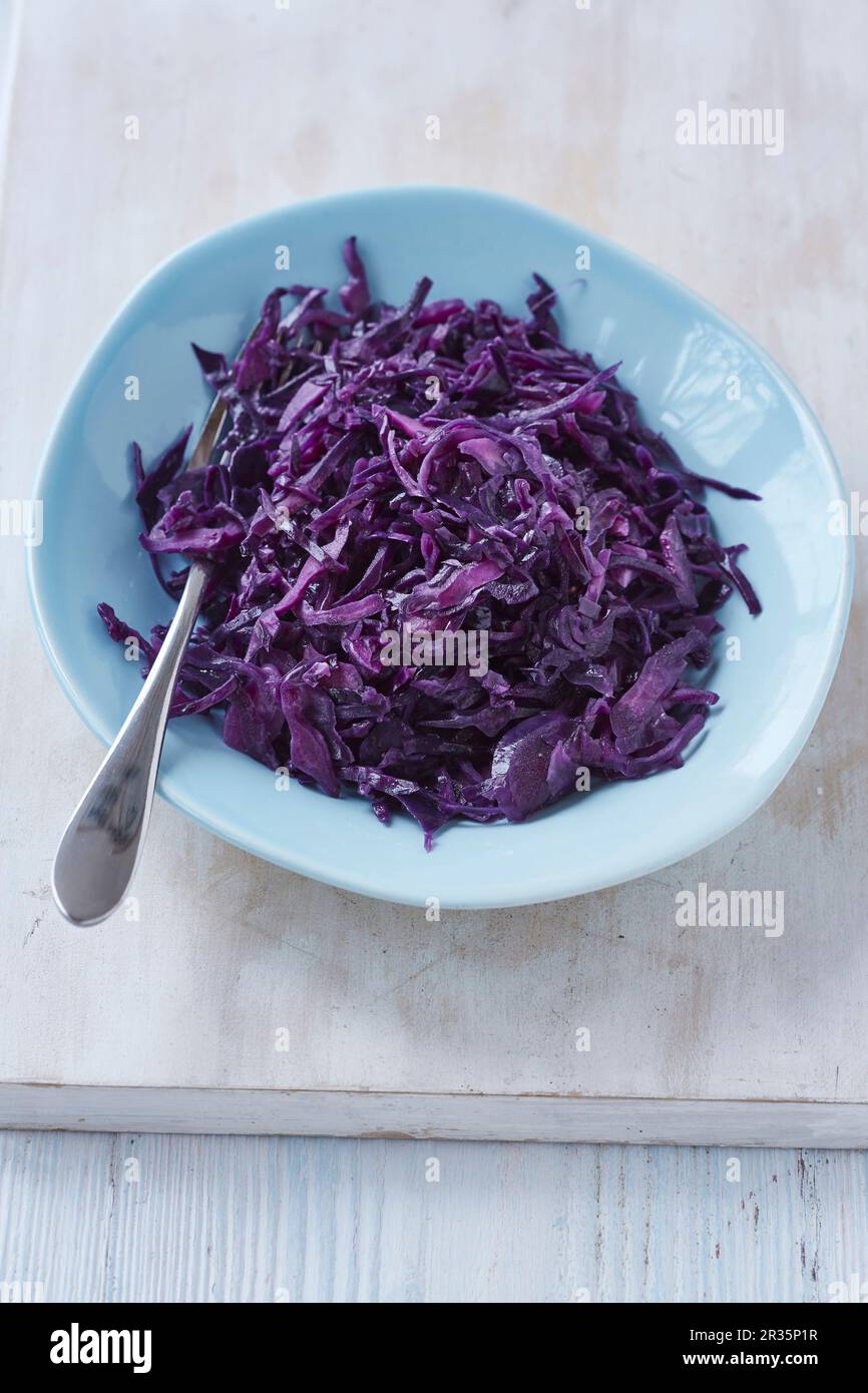 Red cabbage braised in red wine vinegar Stock Photo - Alamy