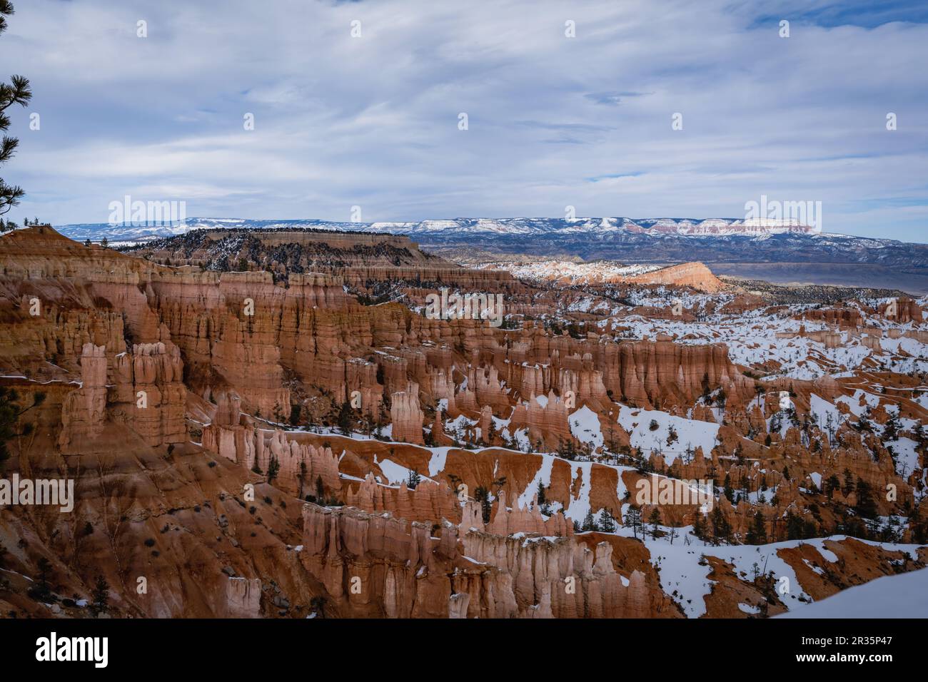 Bryce Canyon, UT on a cool snowy day Stock Photo - Alamy
