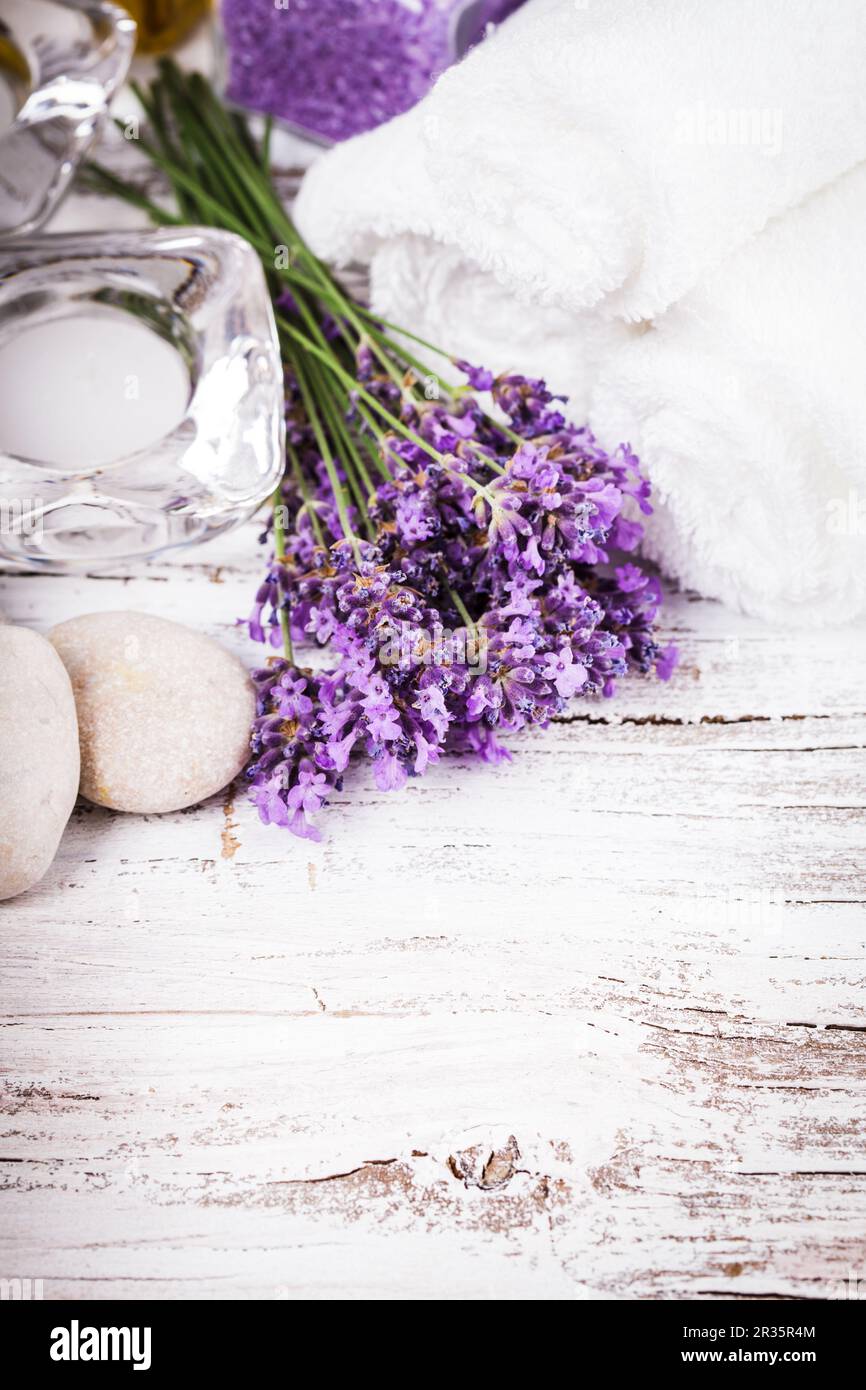 Lavender spa massage oil hi-res stock photography and images - Alamy