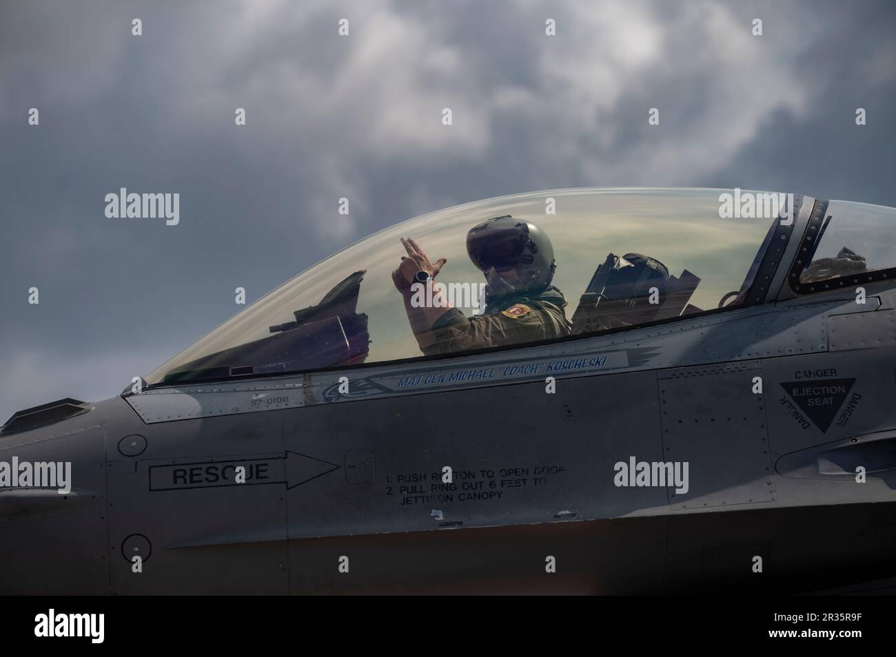 A U.S. Air Force F-16 Fighting Falcon pilot with the 55th Fighter ...