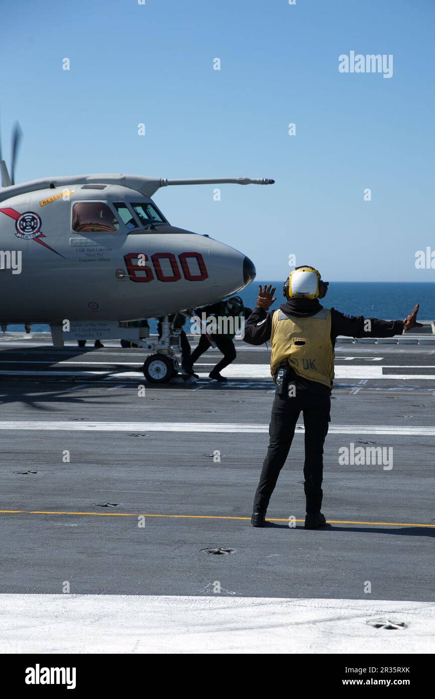 Aviation Boatswain's Mate (Handling) 3rd Class Jayda Sitler, from ...