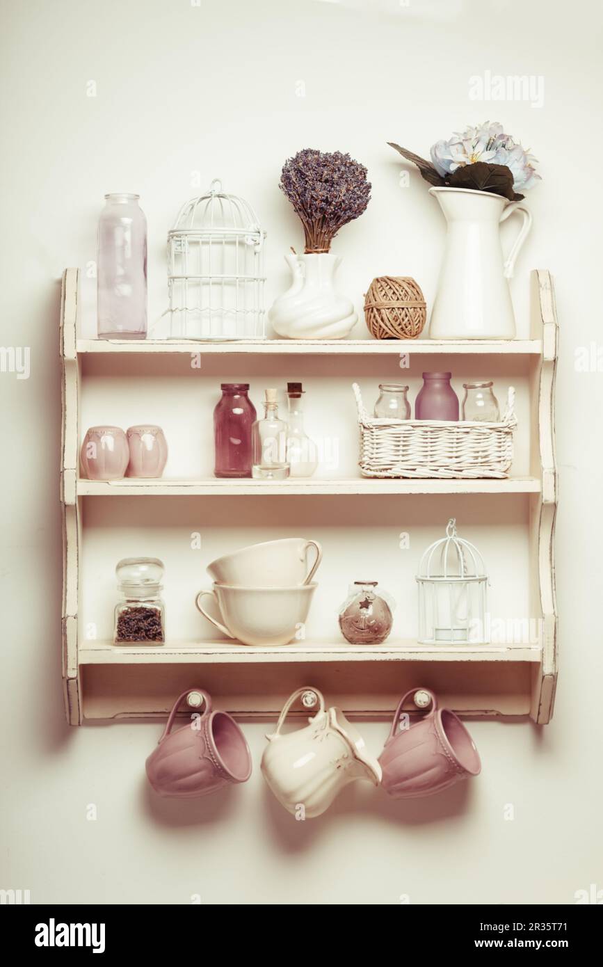 Antique crockery shelf hi-res stock photography and images - Alamy