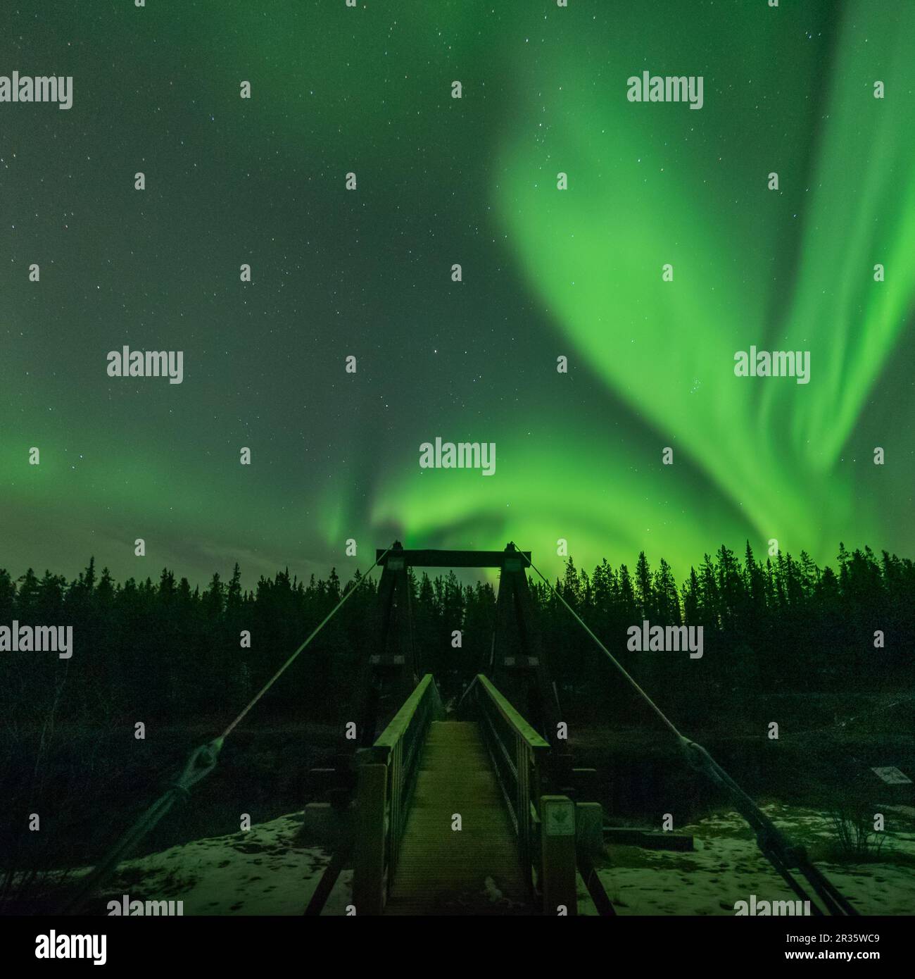 Northern lights display seen in northern Canada, Yukon Territory ...