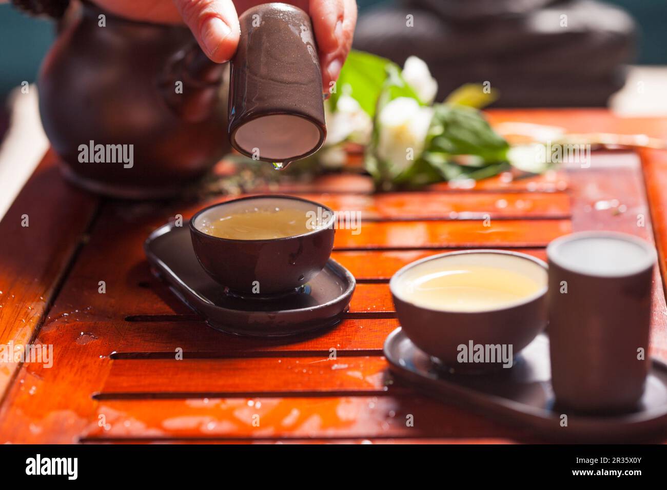Chinese tea ceremony Stock Photo - Alamy