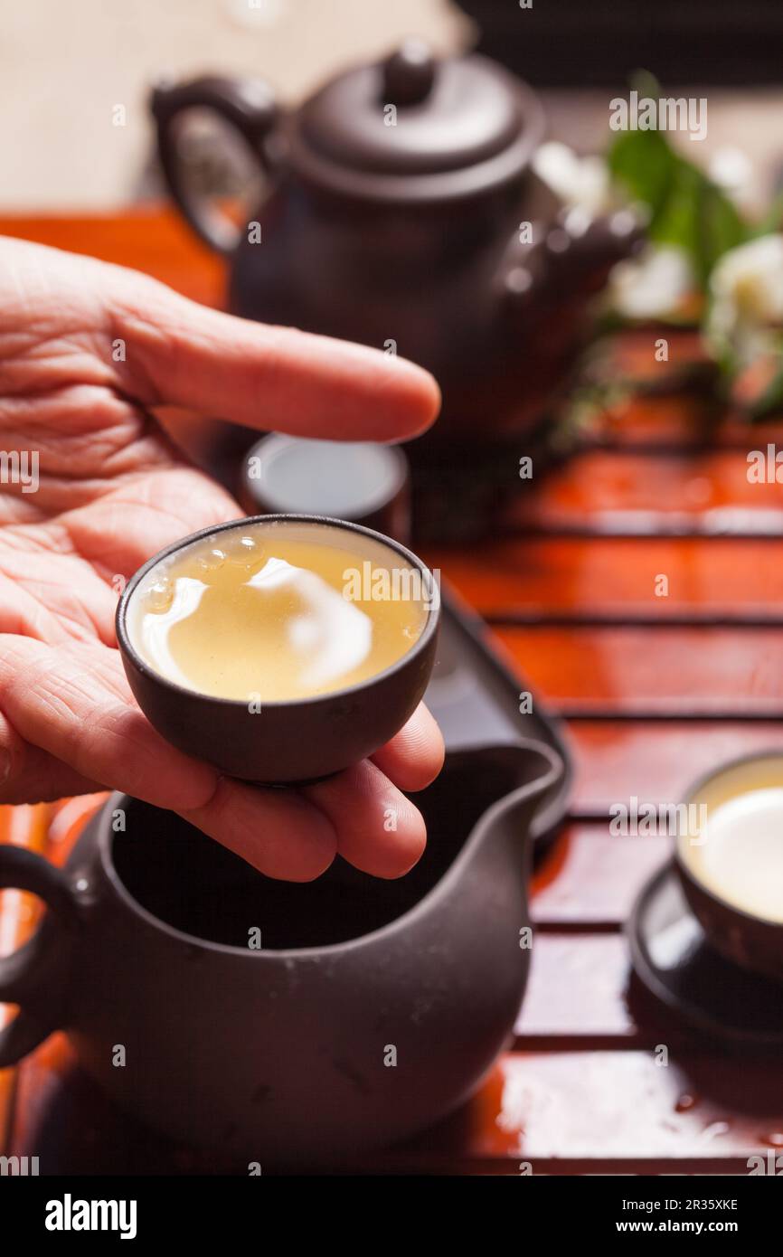 Chinese tea ceremony Stock Photo - Alamy