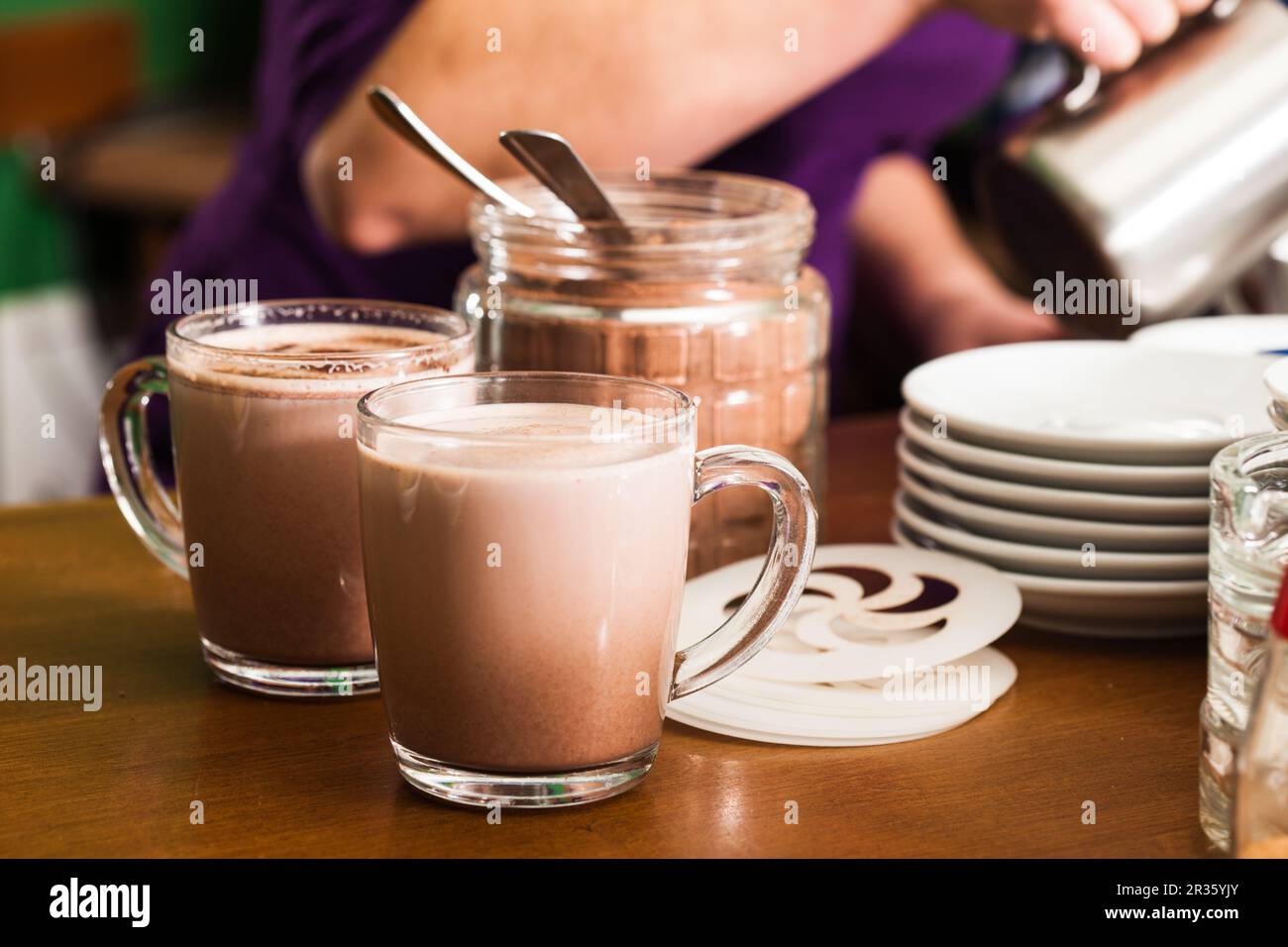 Cocoa drink cooking Stock Photo - Alamy
