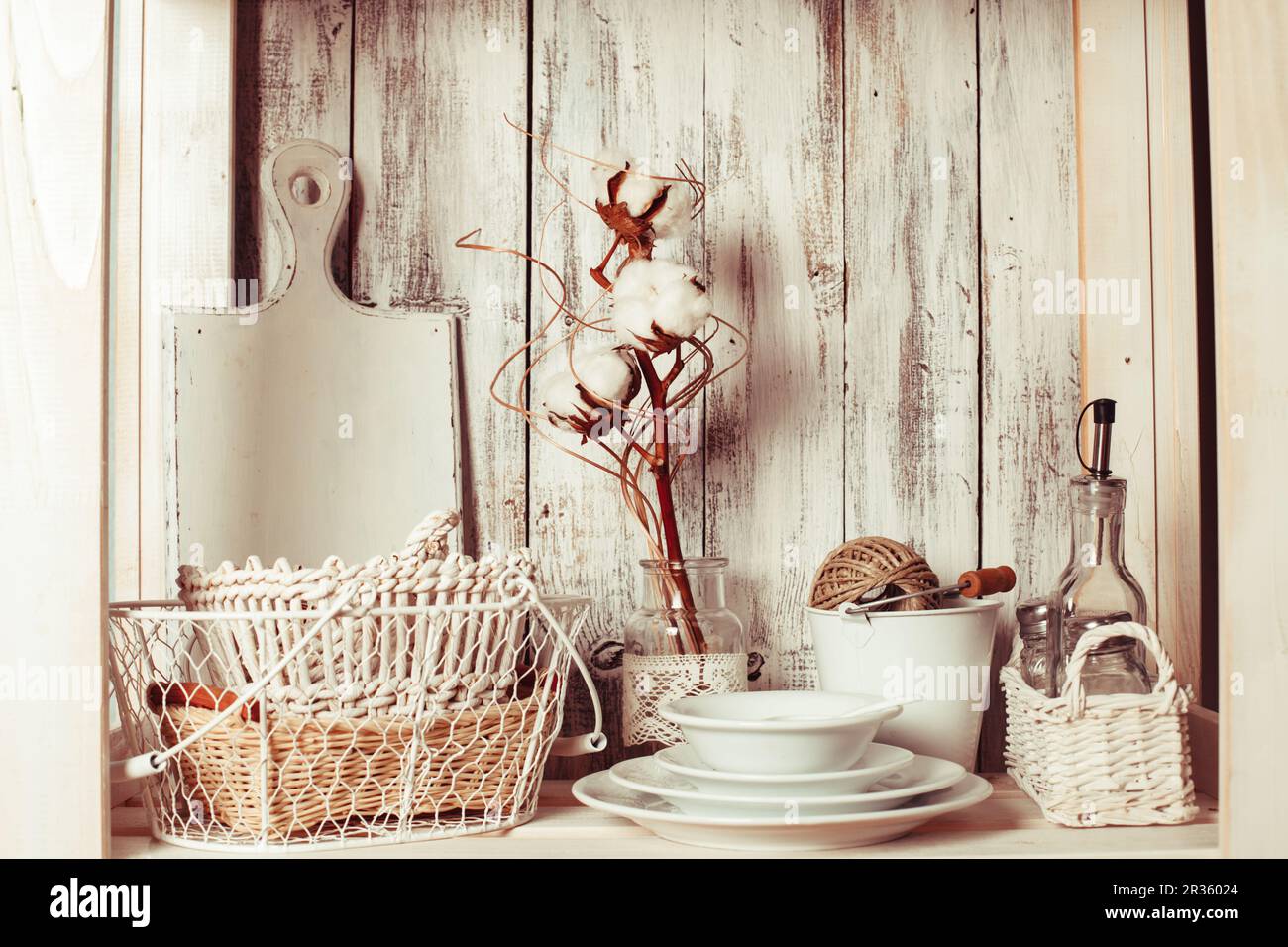 Mug rack hi-res stock photography and images - Alamy