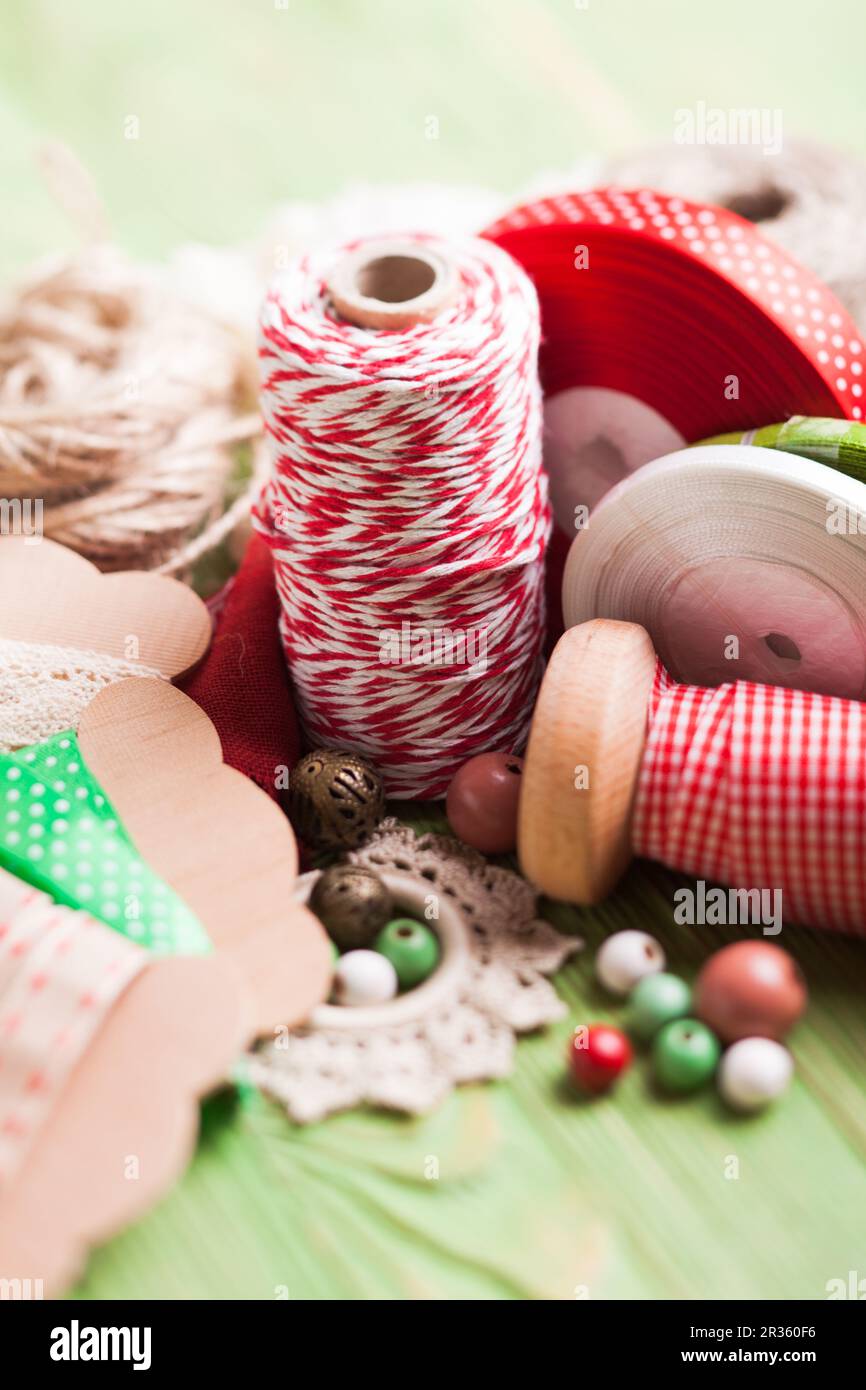 Vintage holiday decor hi-res stock photography and images - Alamy