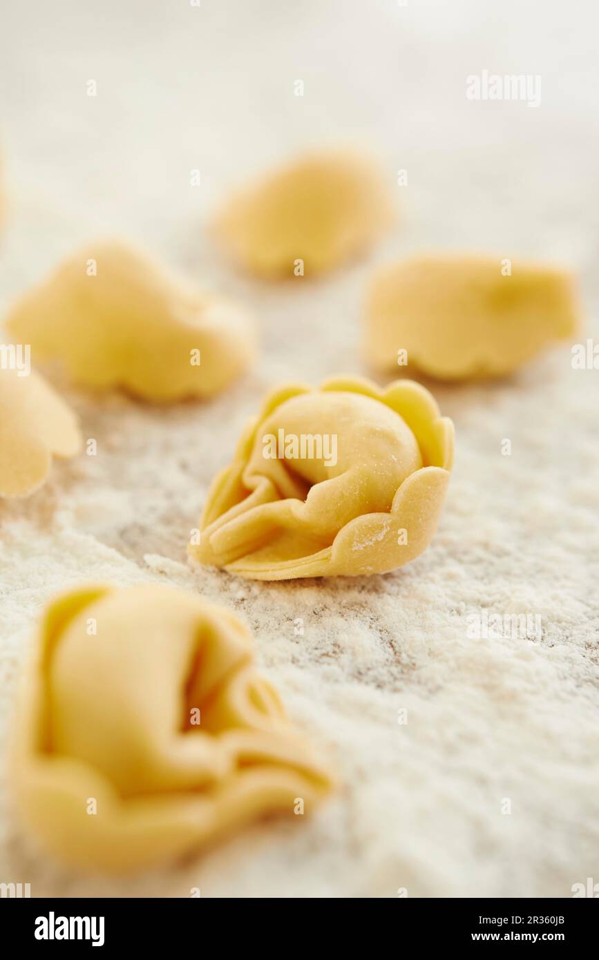 Floured work surface hi-res stock photography and images - Alamy