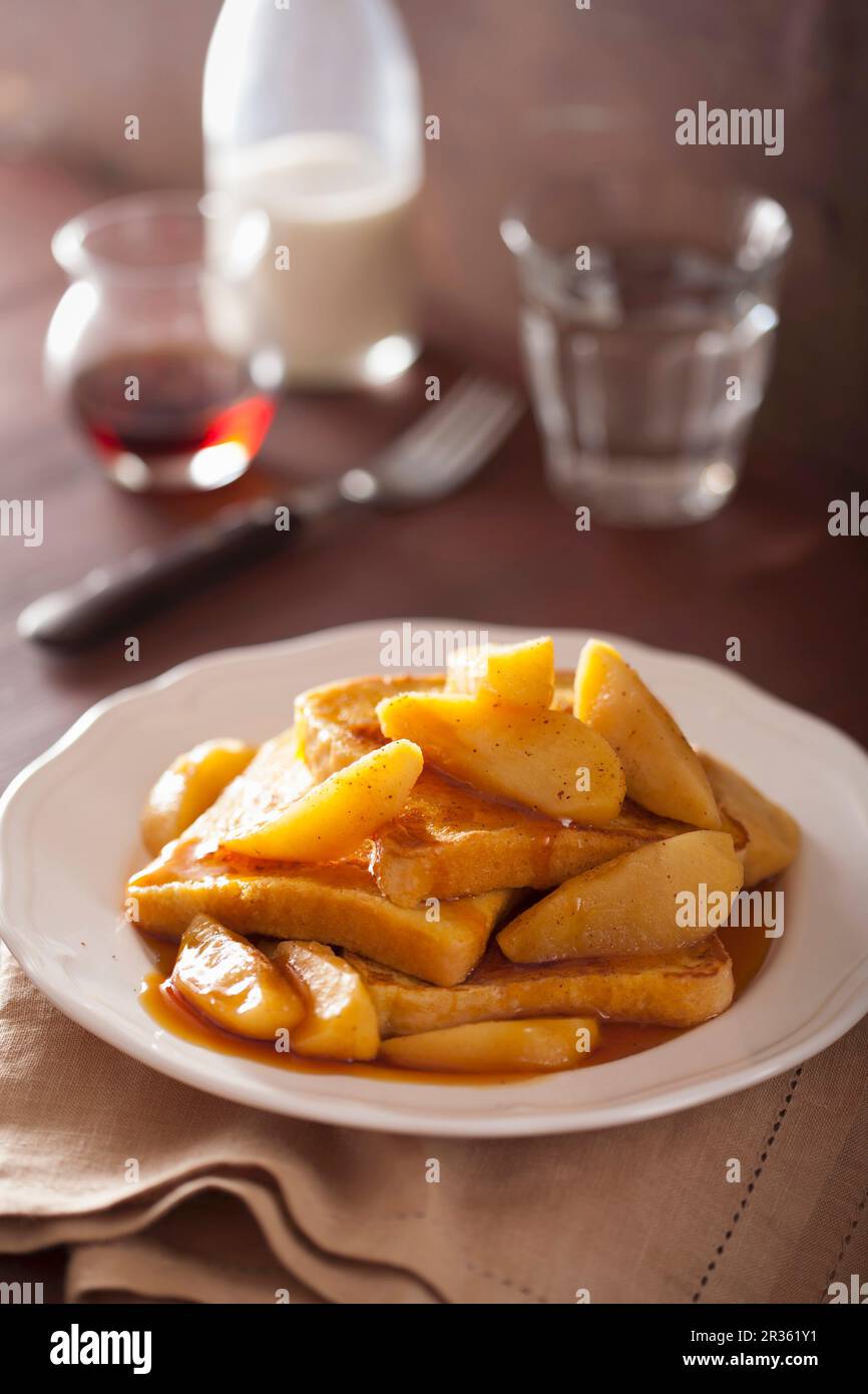 Toast caramel sauce hi-res stock photography and images - Alamy