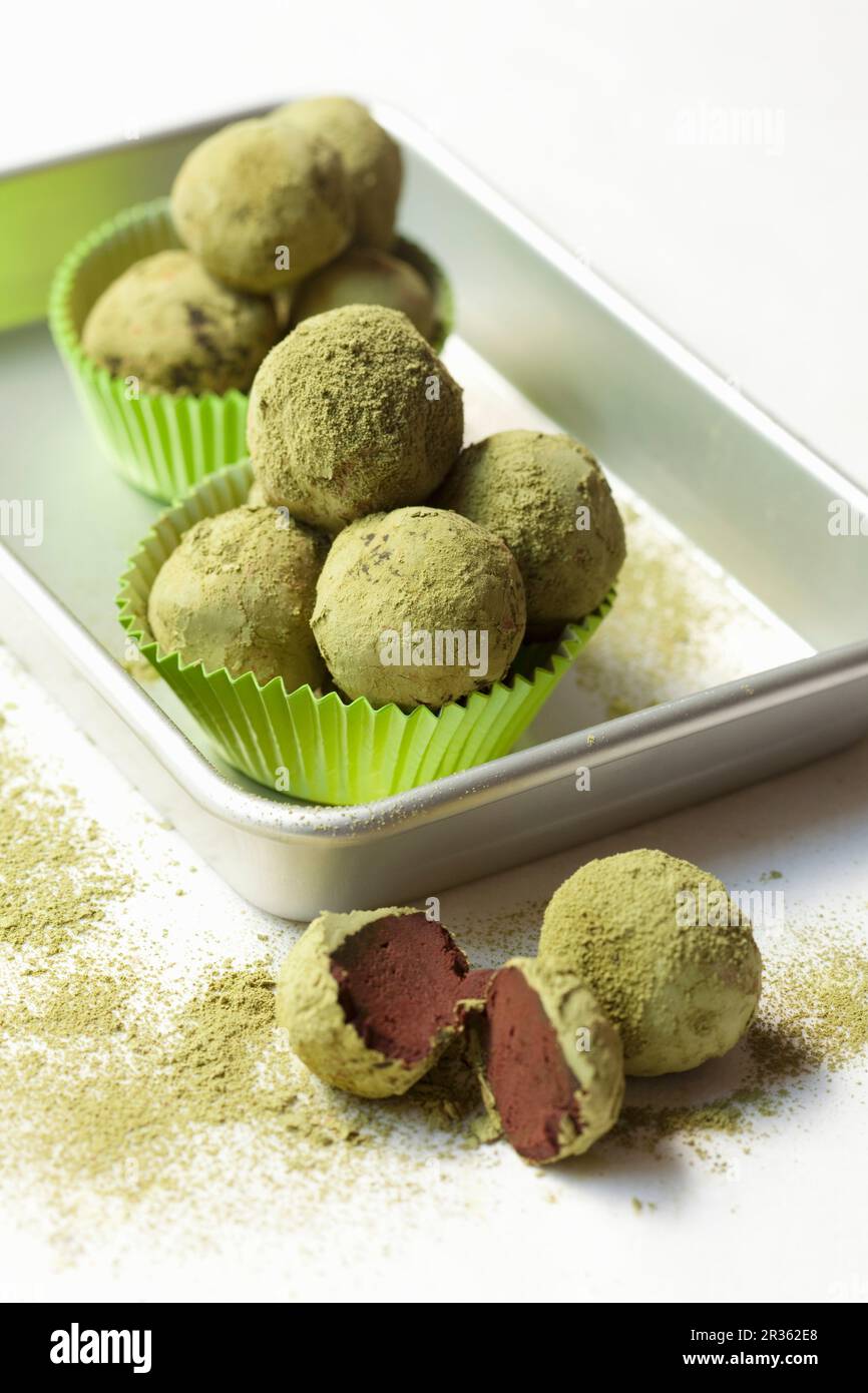 Matcha tea paper hi-res stock photography and images - Alamy