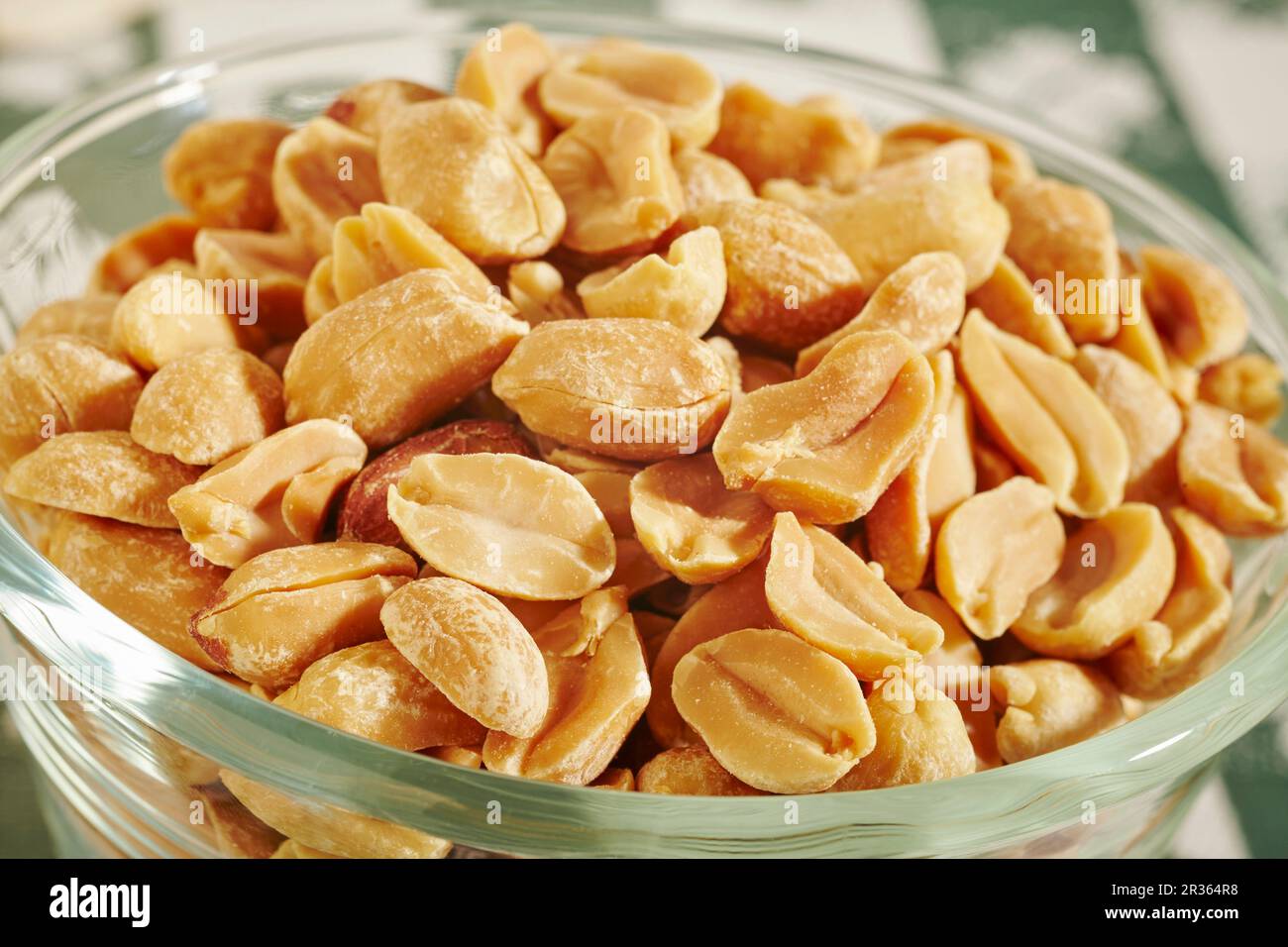 Close up shot salted peanuts hi-res stock photography and images - Alamy