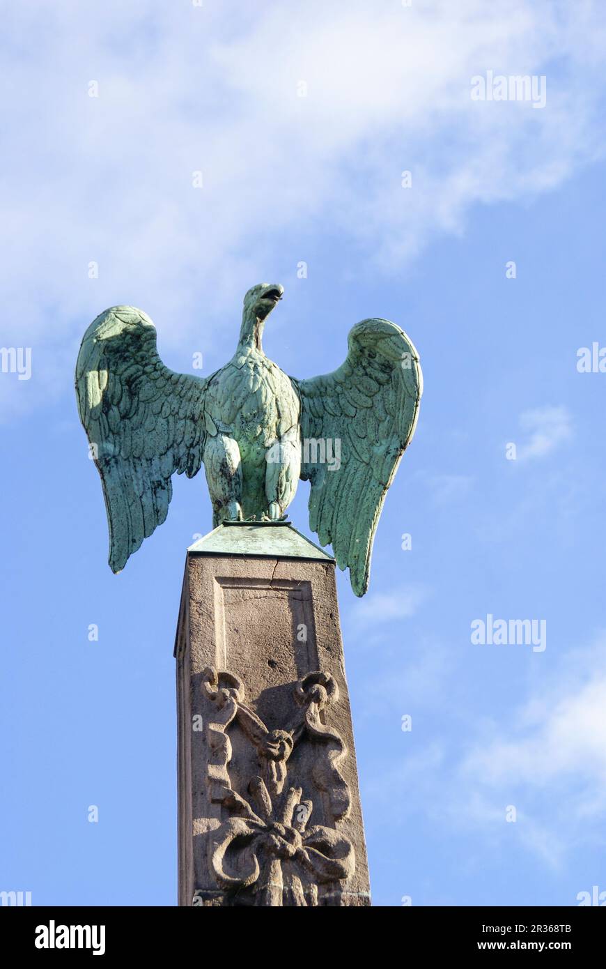 War memorial - Statue of Eagle, Nuremberg, Germany, Bavaria Stock Photo ...