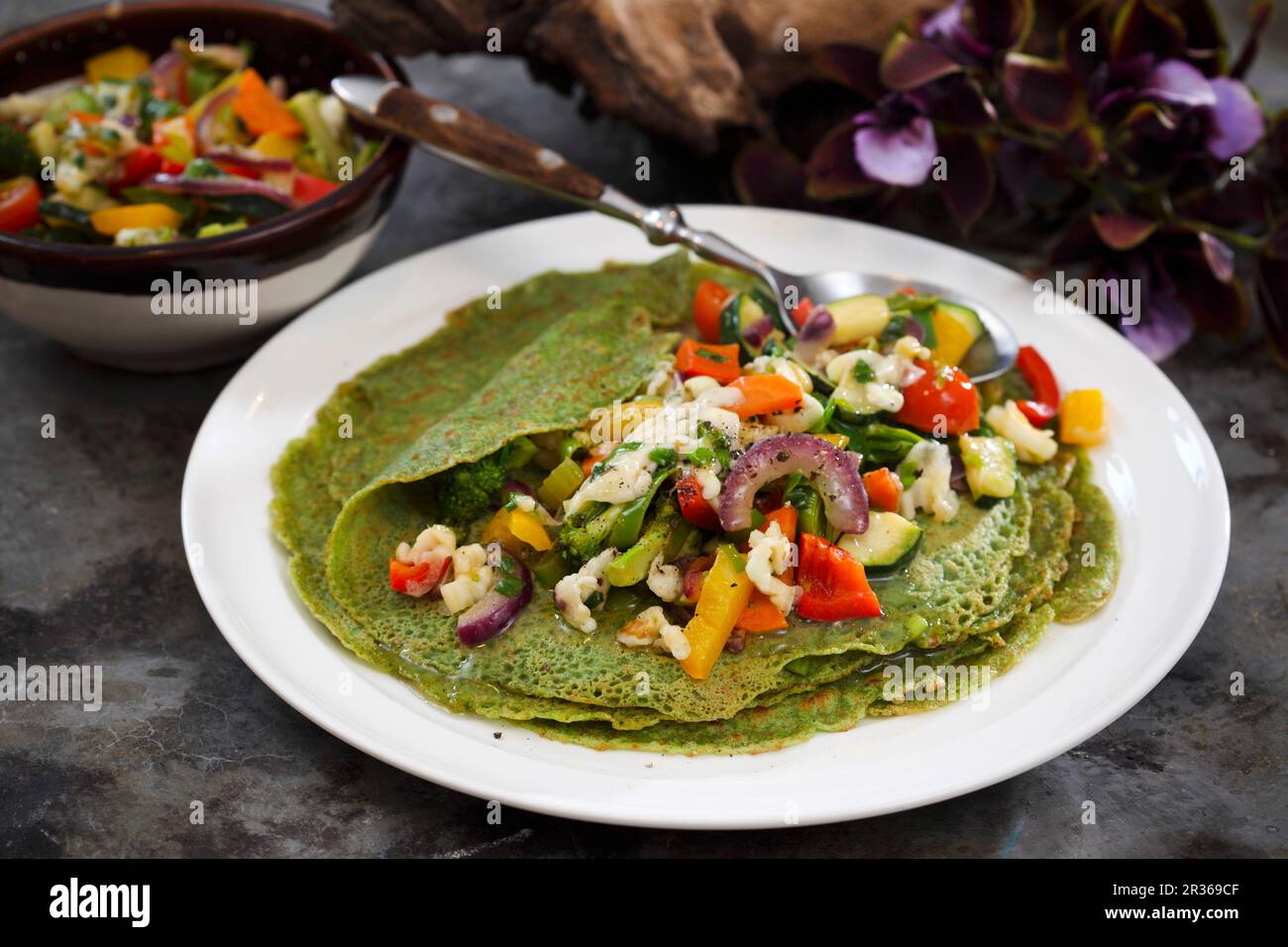 Green crepes vegetables hi-res stock photography and images - Alamy
