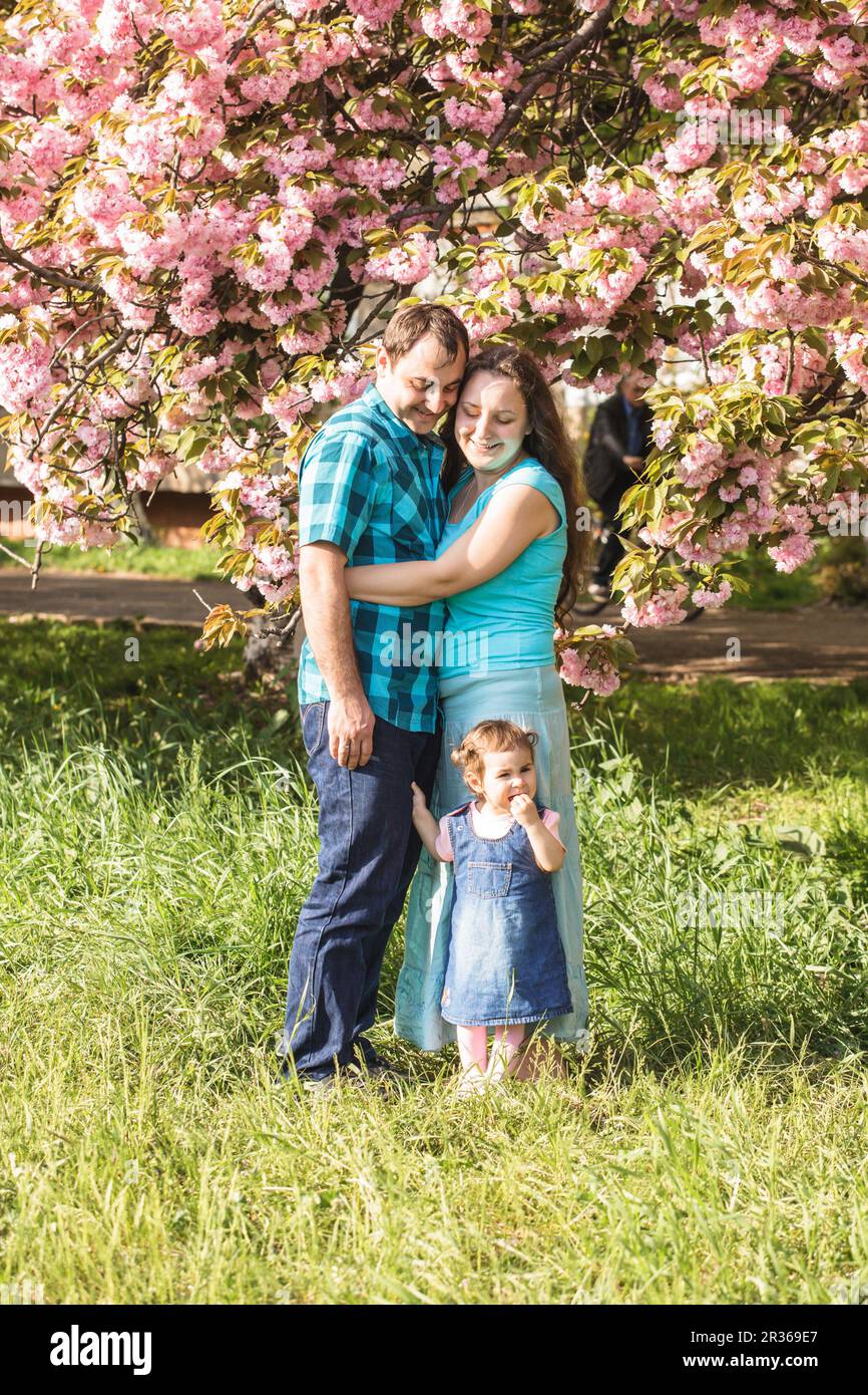 Family joy outdoor hi-res stock photography and images - Alamy