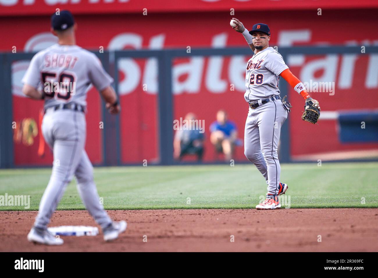 KANSAS CITY, MO - MAY 22: Detroit Tigers shortstop Javier Baez (28 ...
