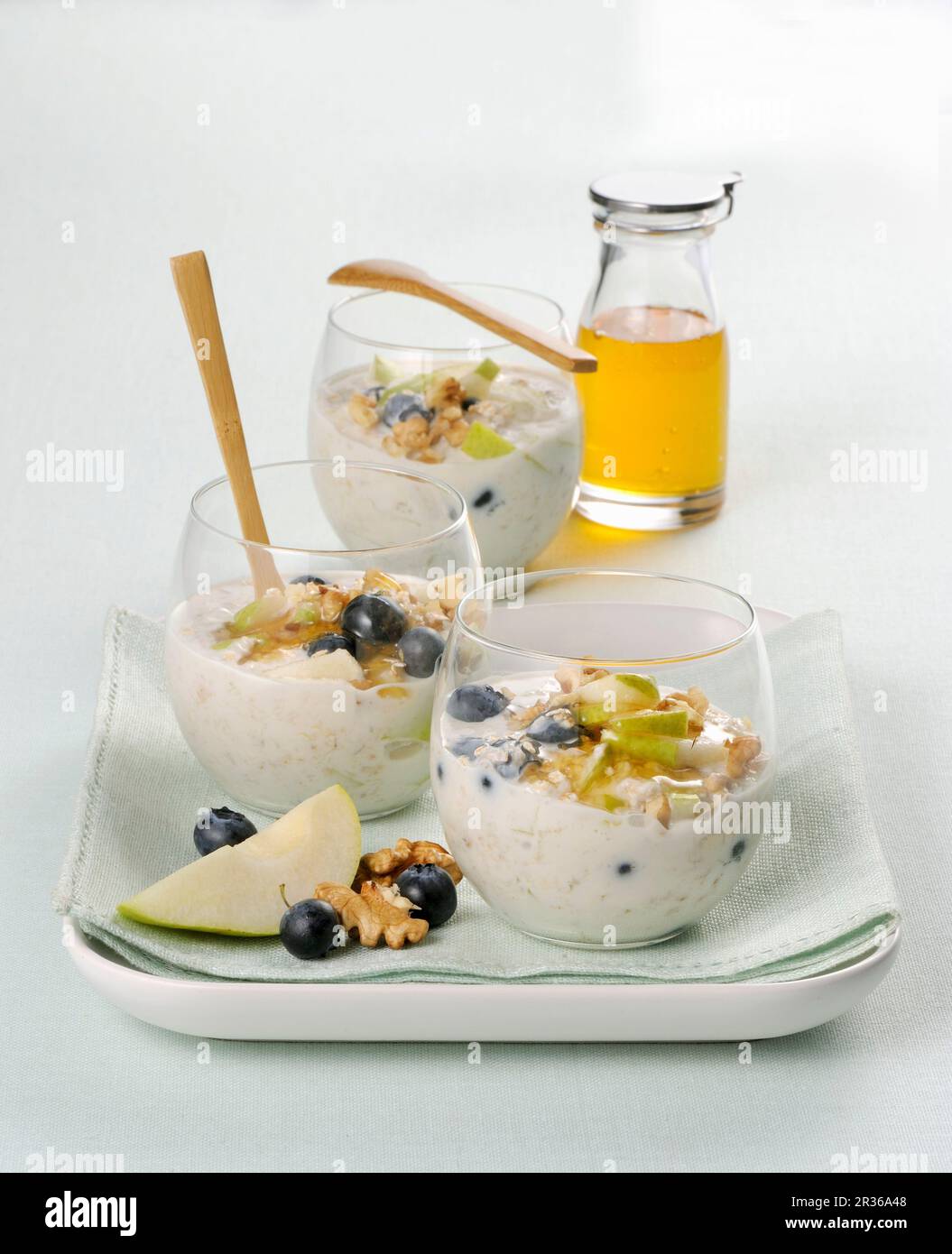 Muesli honey yoghurt apple hi-res stock photography and images - Alamy