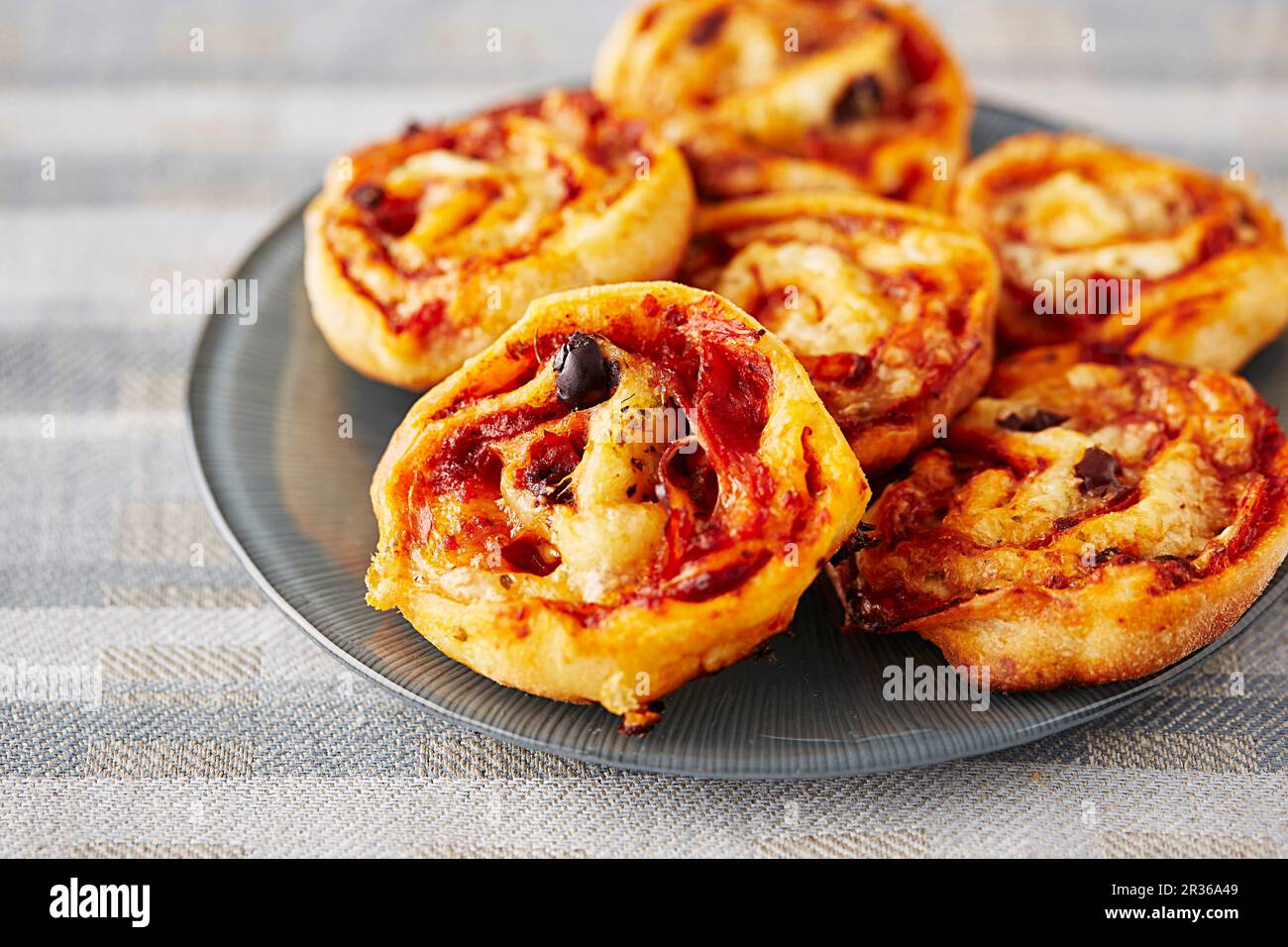 Pizza bites (finger food Stock Photo - Alamy