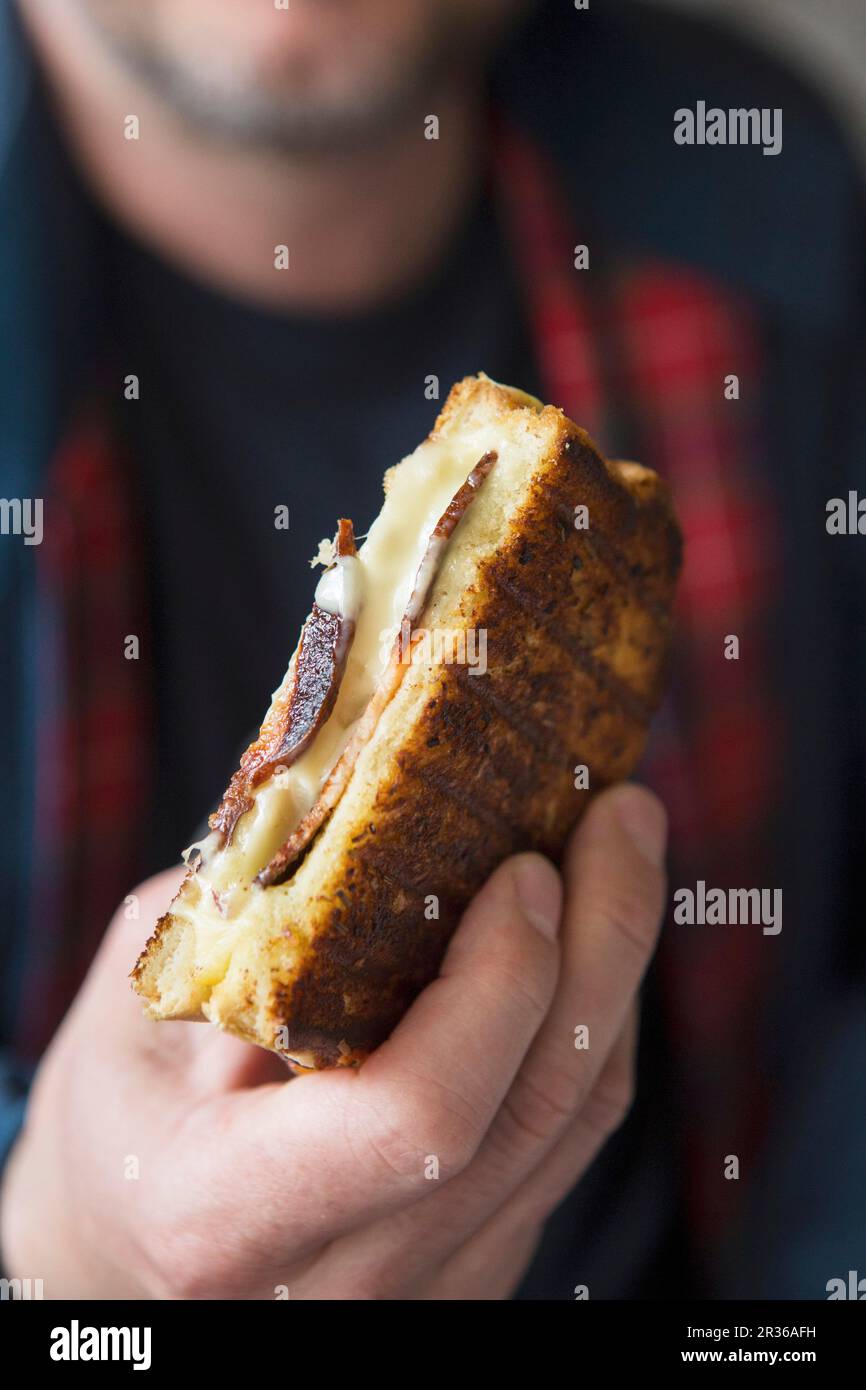 Toasty hi-res stock photography and images - Alamy