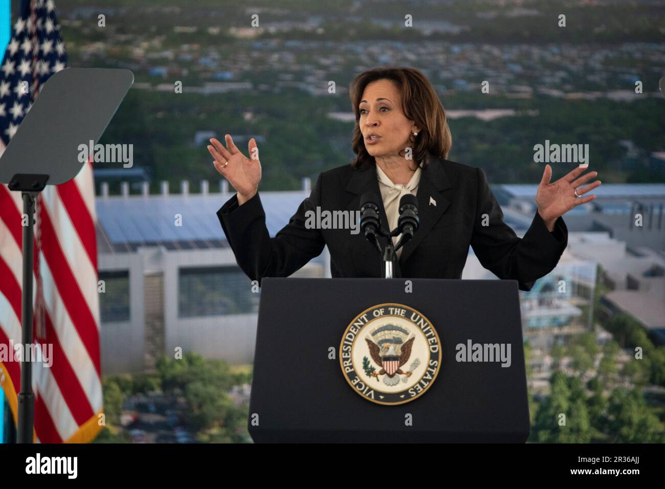 IMAGE DISTRIBUTED FOR APPLIED MATERIALS - U.S. Vice President Kamala ...