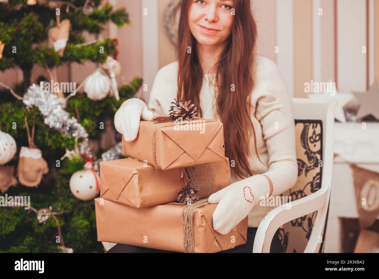 Ball boxes hi-res stock photography and images - Alamy