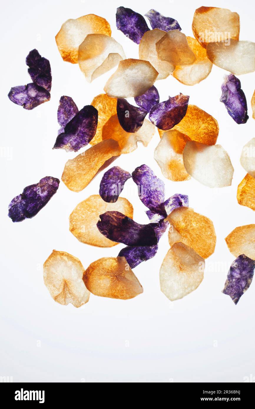 Different coloured potato chips hi-res stock photography and images - Alamy