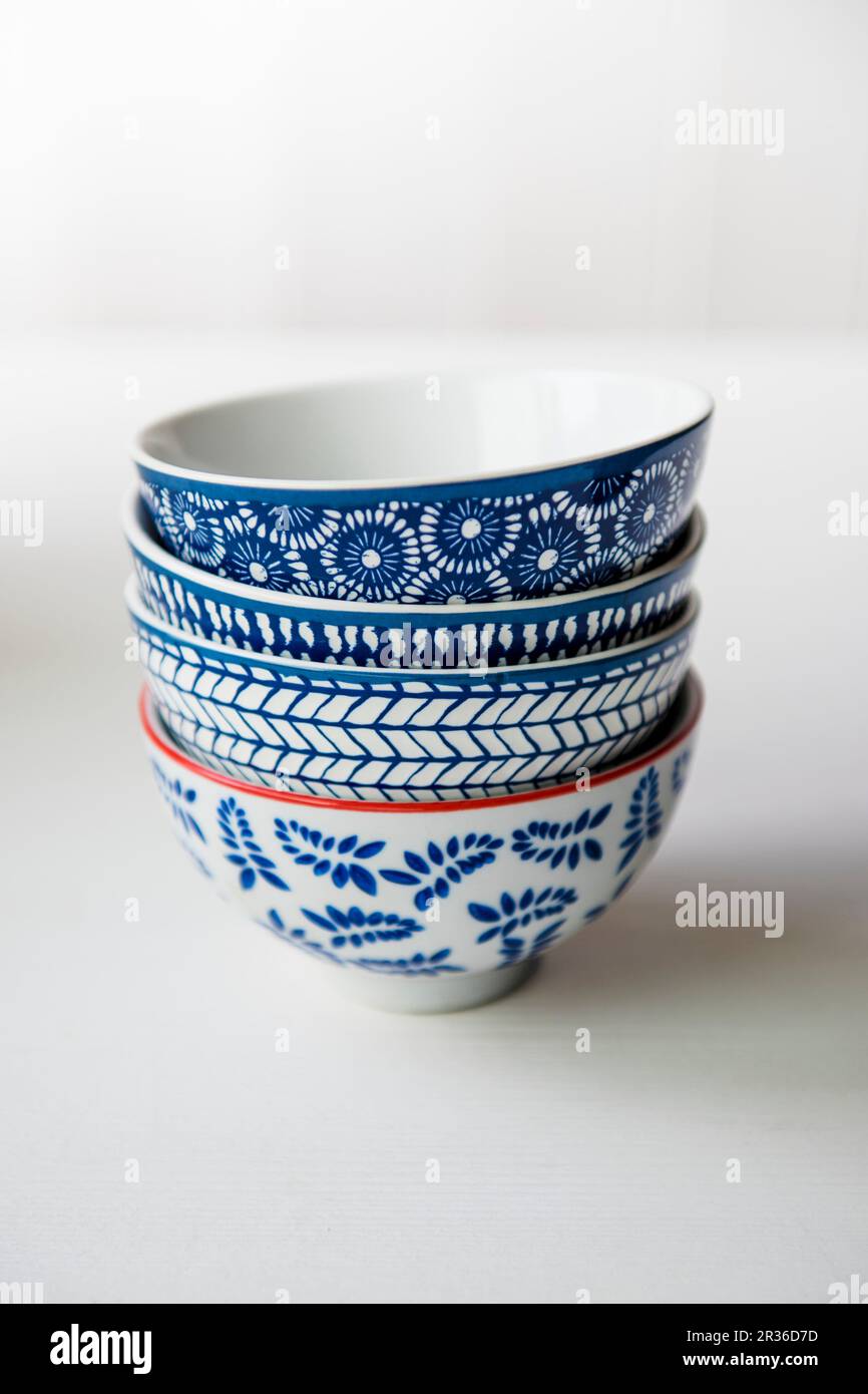 Patterned dishware hi-res stock photography and images - Alamy