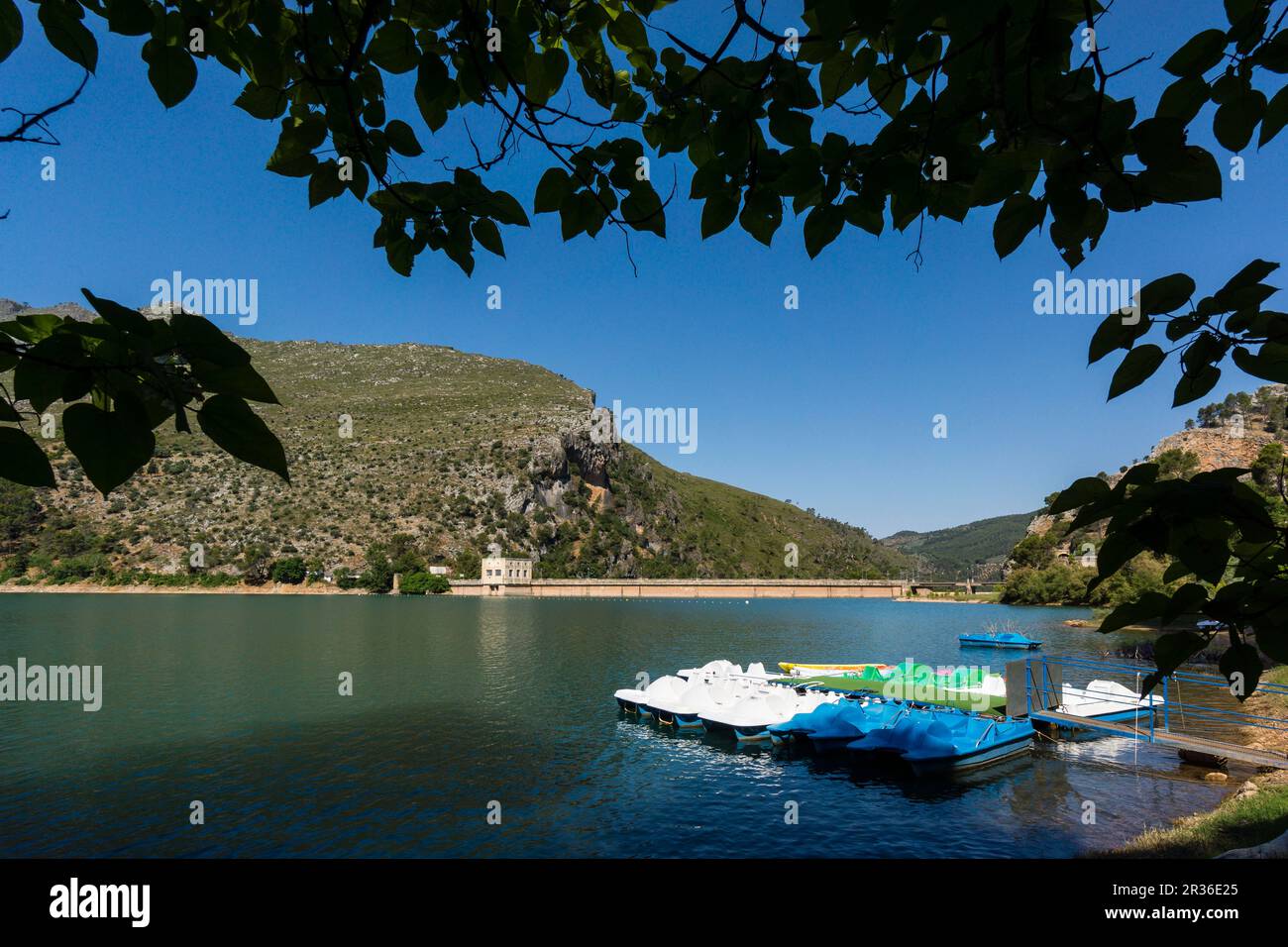 embalse del Tranco, ruta Felix Rodriguez de la Fuente, parque natural ...