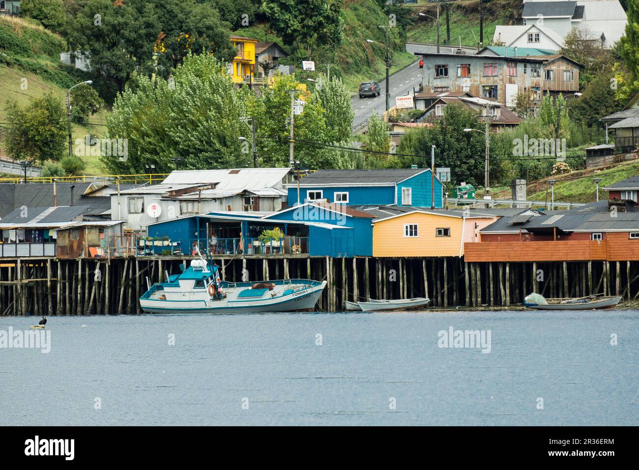 Houses supported by pillars hi-res stock photography and images - Alamy
