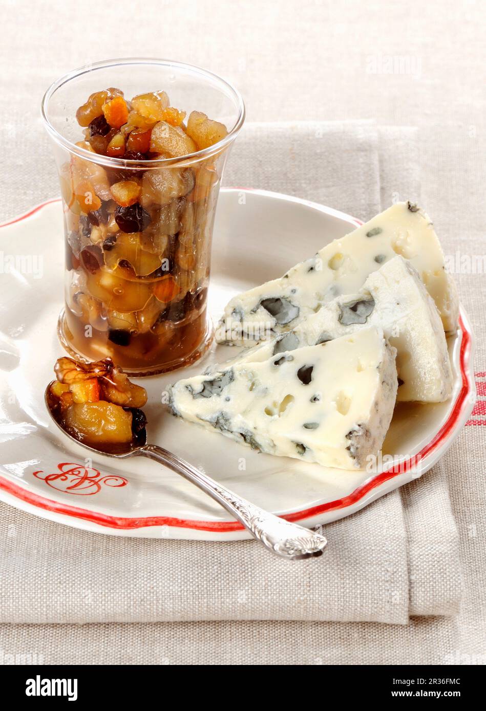 Silver compote hi-res stock photography and images - Alamy