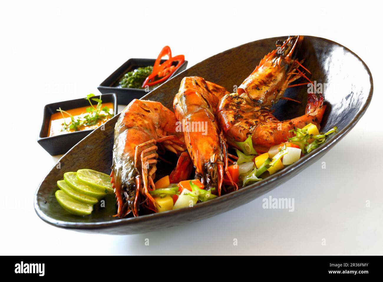 Bbq king prawns hi-res stock photography and images - Alamy