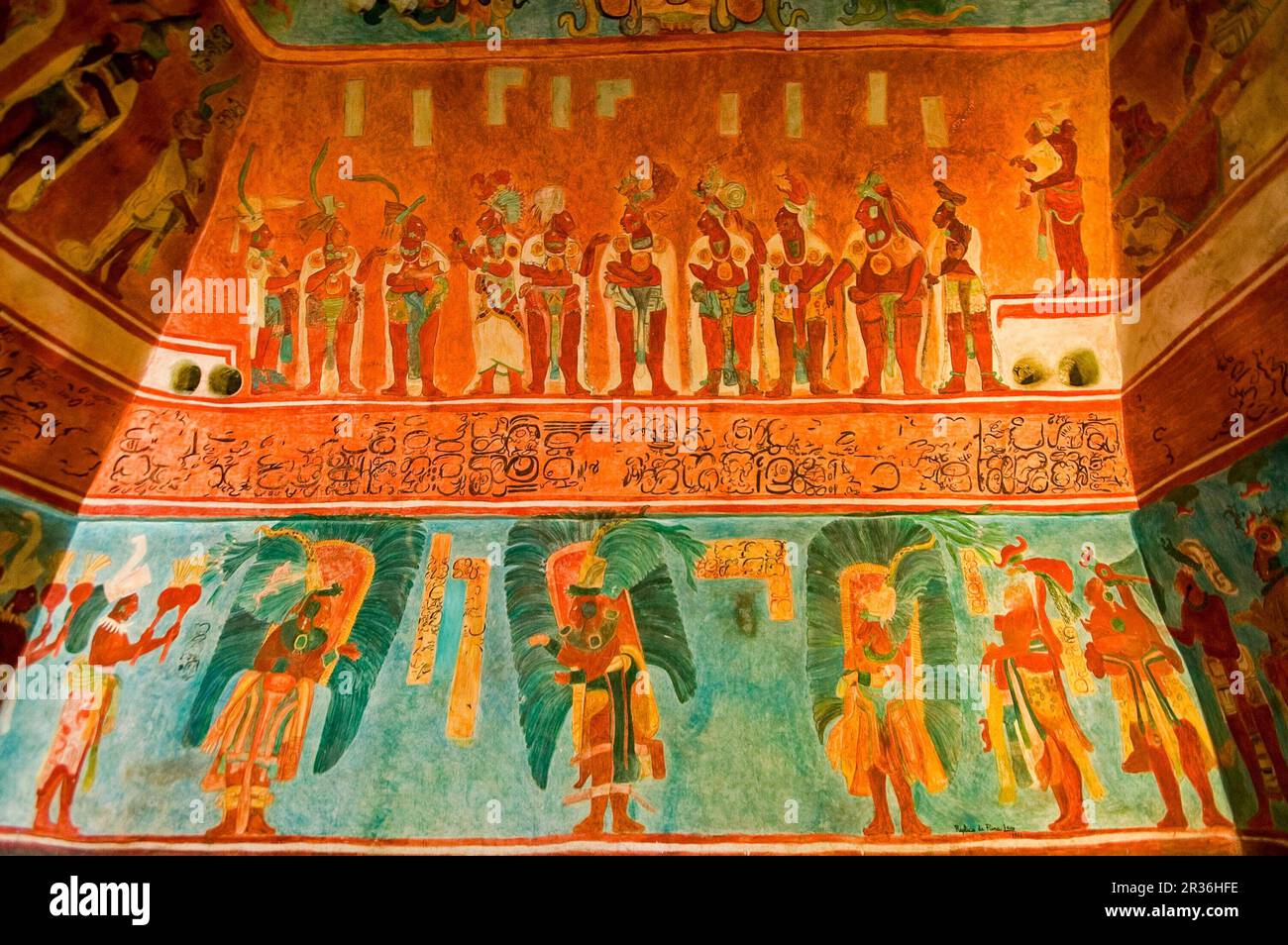 Ceiling decorated with frescoes in room nº.1.Maya.Original mural ...