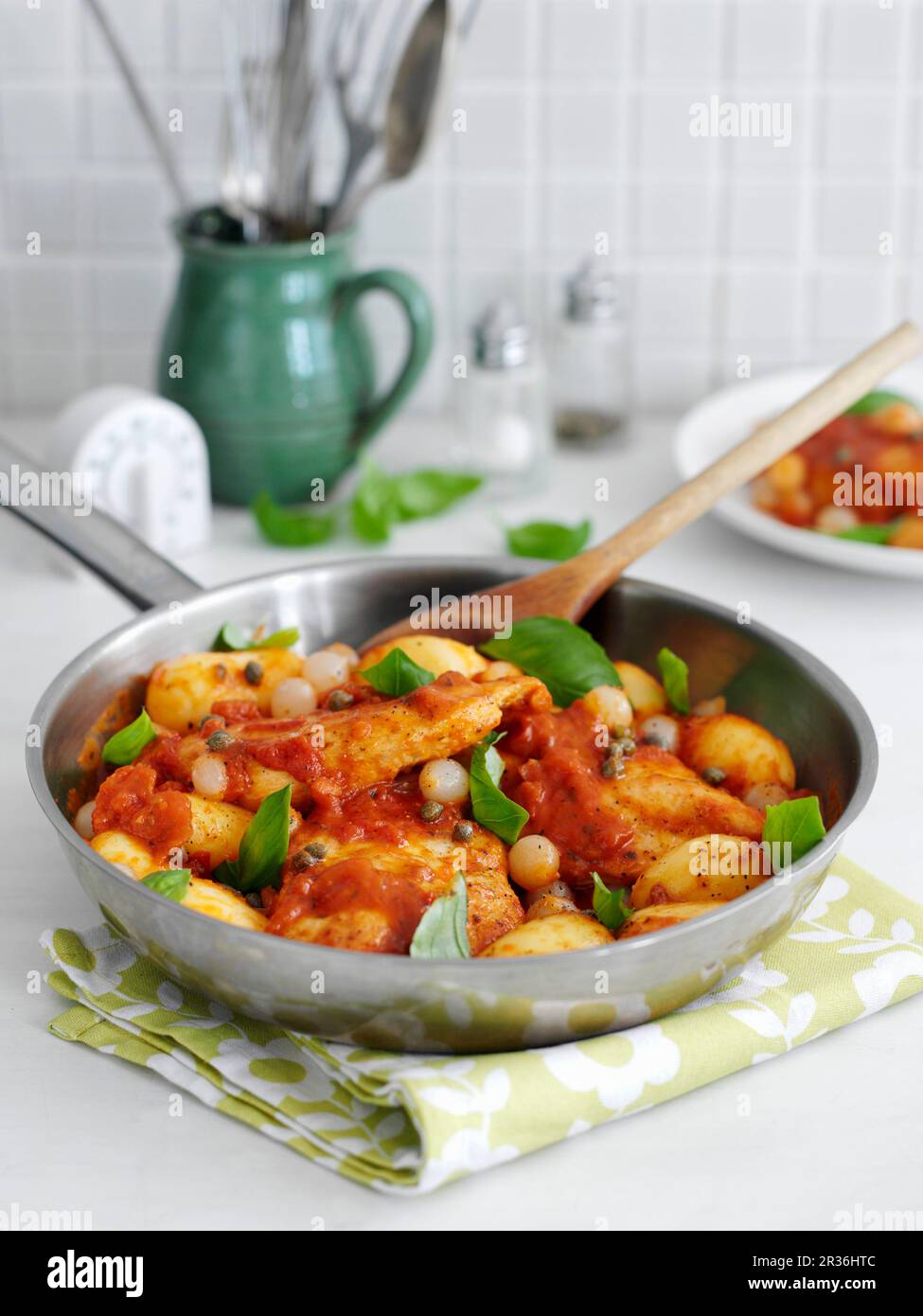 Stir fried potatoes on frying hi-res stock photography and images - Alamy