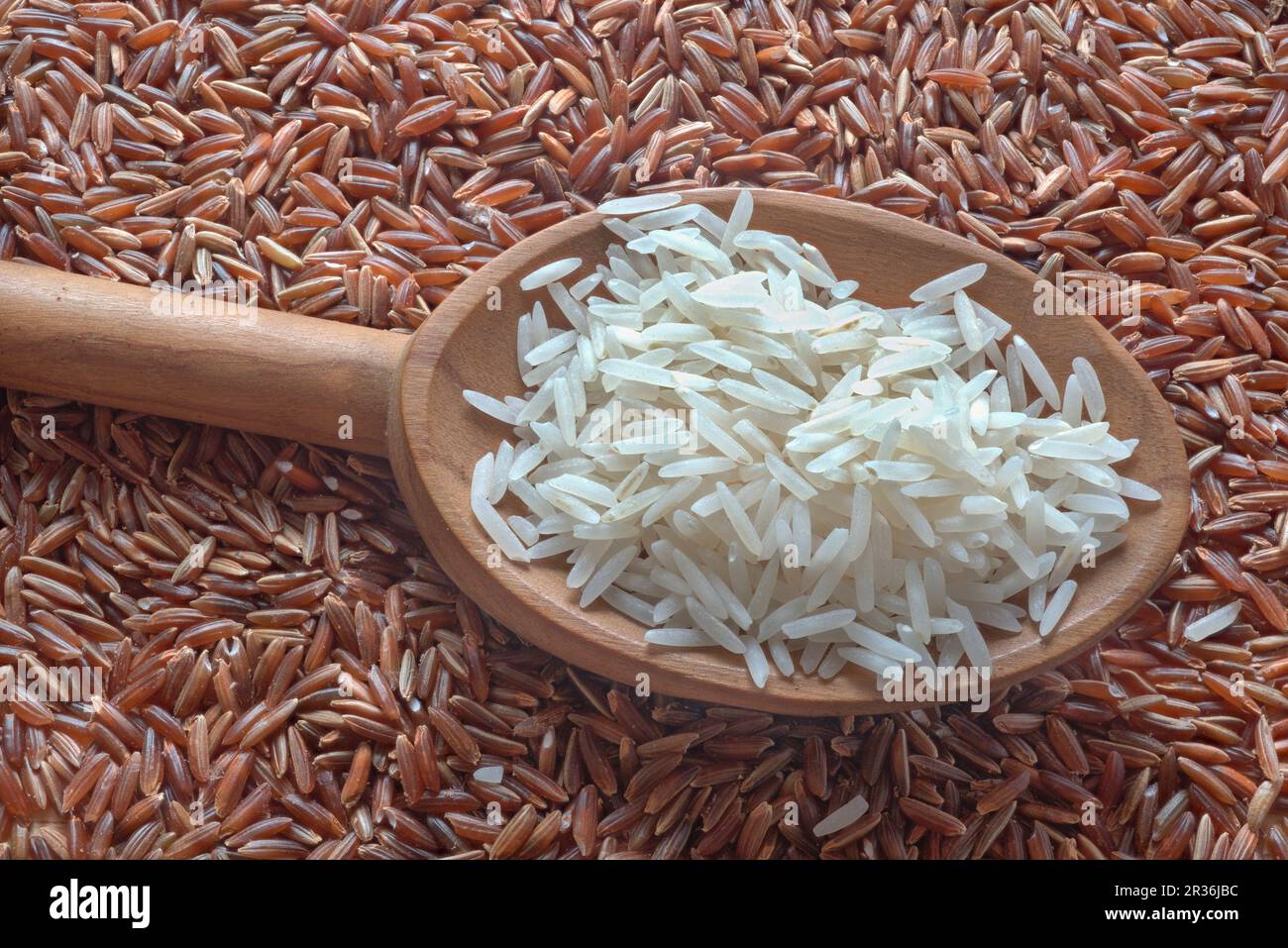 Reddish rice hi-res stock photography and images - Alamy