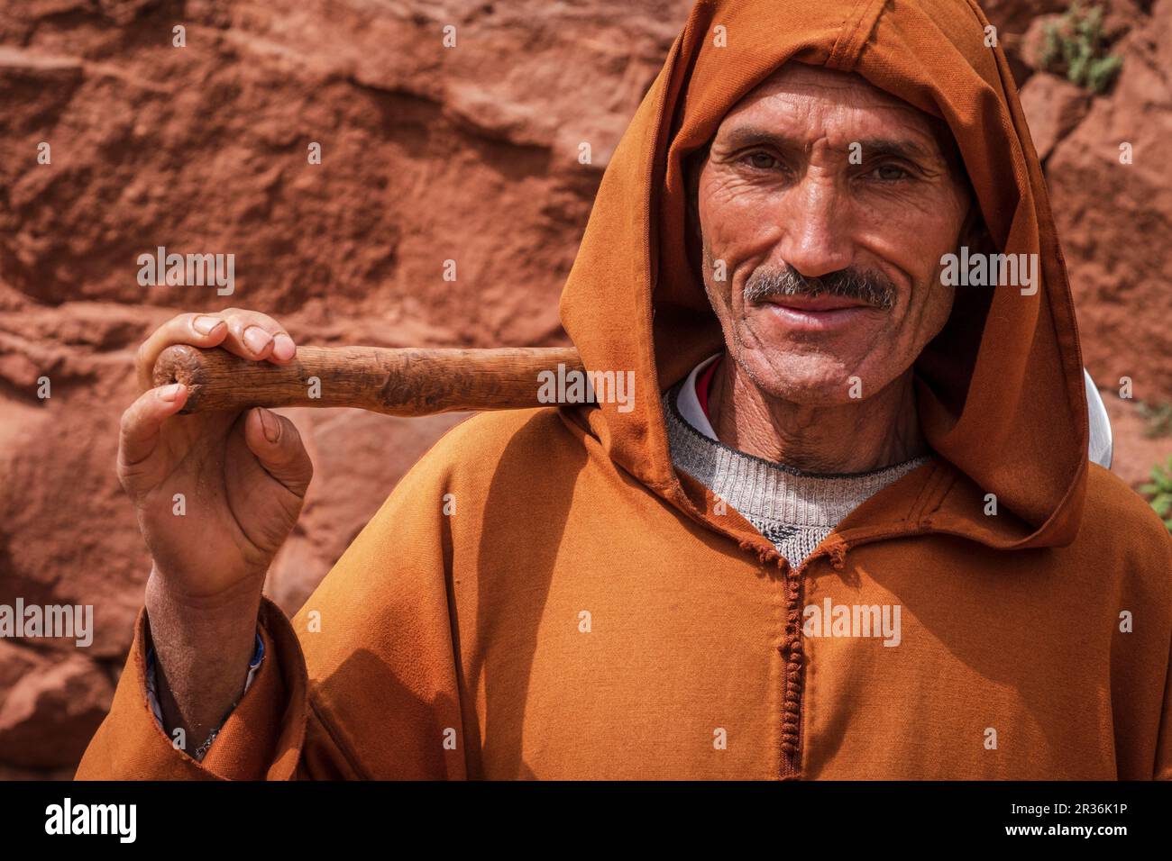 Berber family working morocco hi-res stock photography and images - Alamy