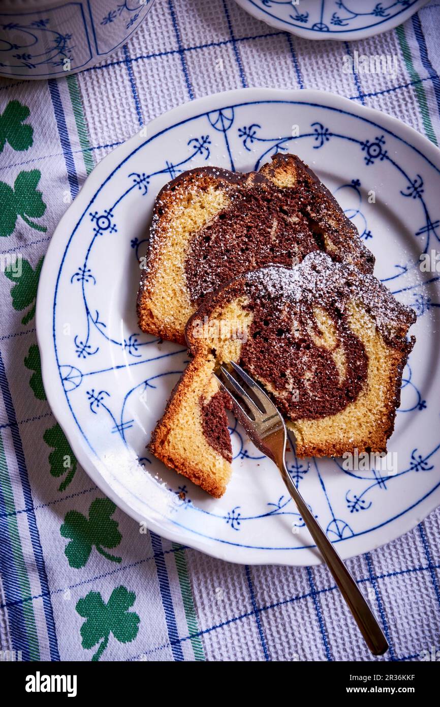Slices marble cake hi-res stock photography and images - Alamy