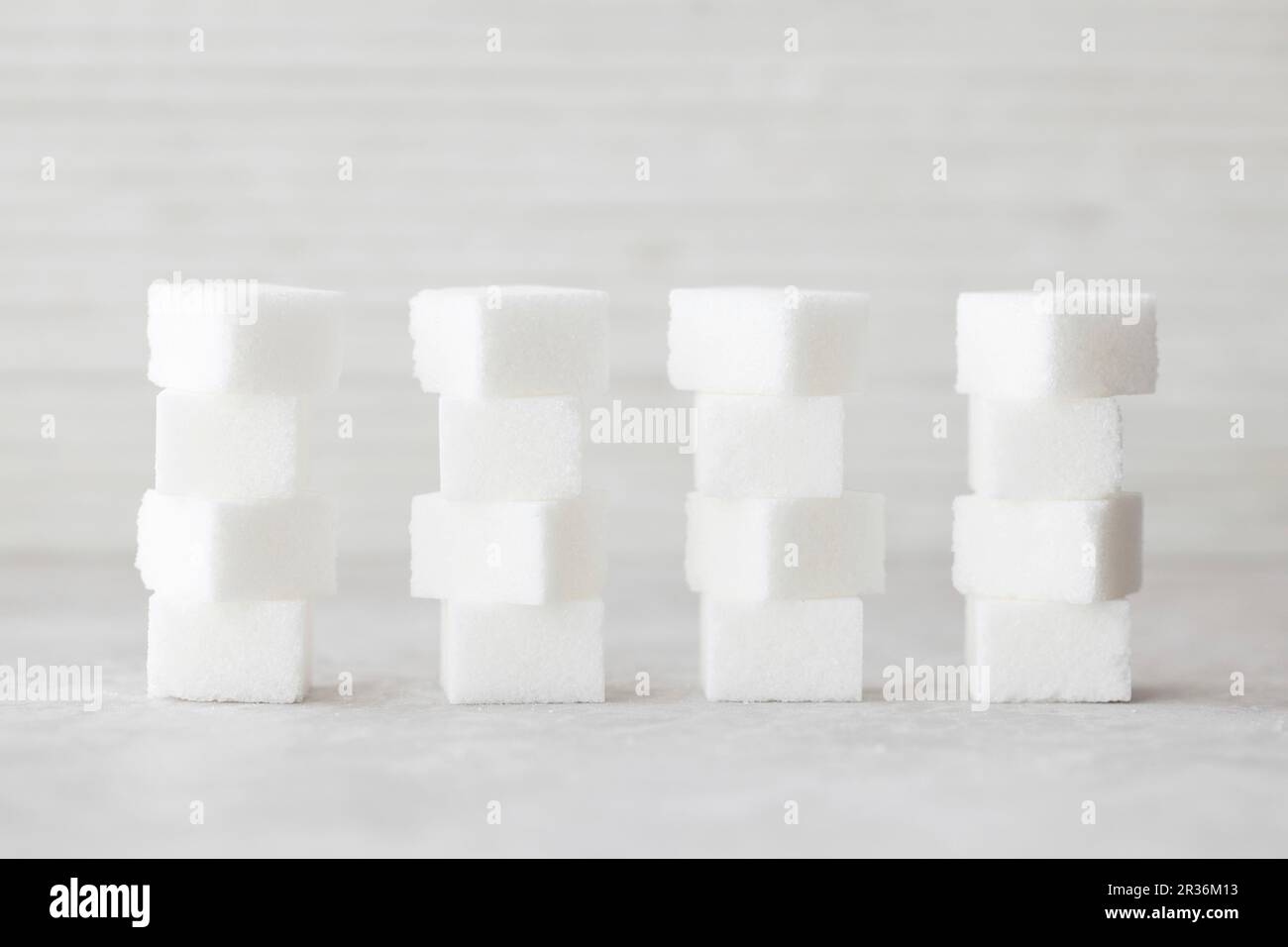 Sugar lumps studio hi-res stock photography and images - Alamy