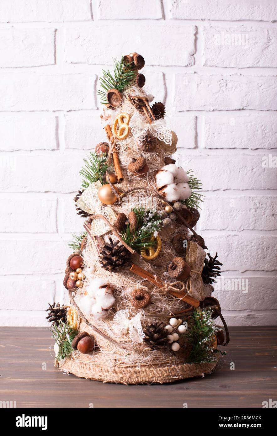 Rustic Christmas topiary Stock Photo - Alamy