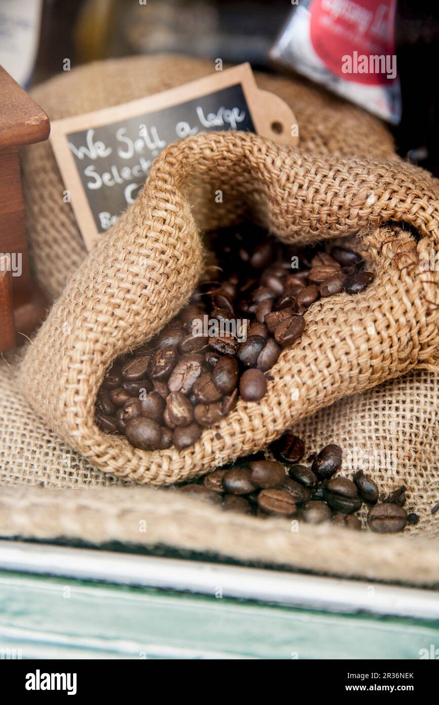 Beans in hessian sack hi-res stock photography and images - Alamy