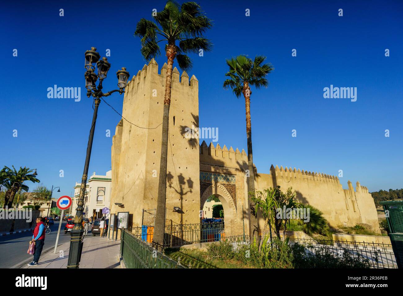 walls and gate of the historical royal palace, Fes el-Jdid, Fez ...