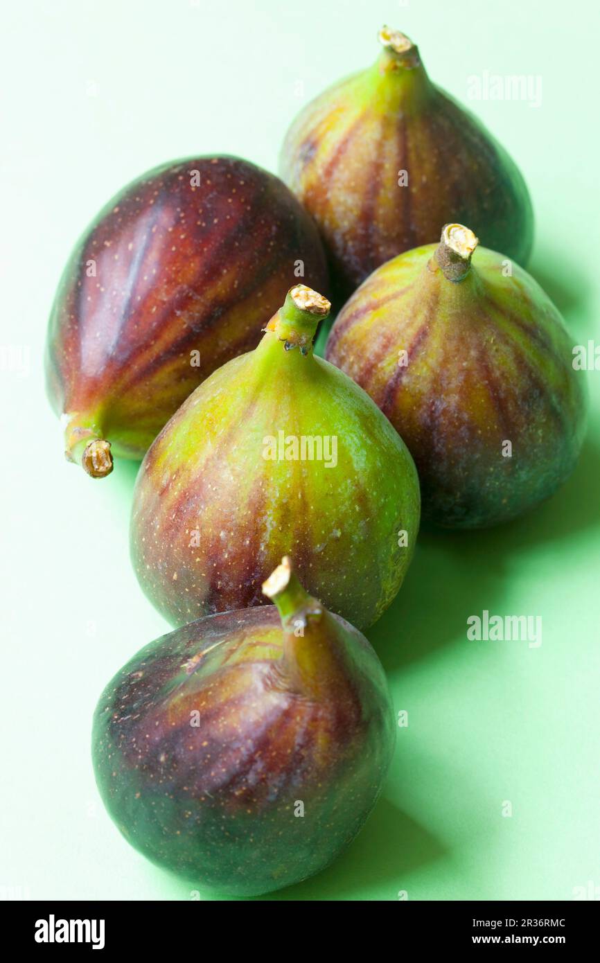 Five figs hi-res stock photography and images - Alamy